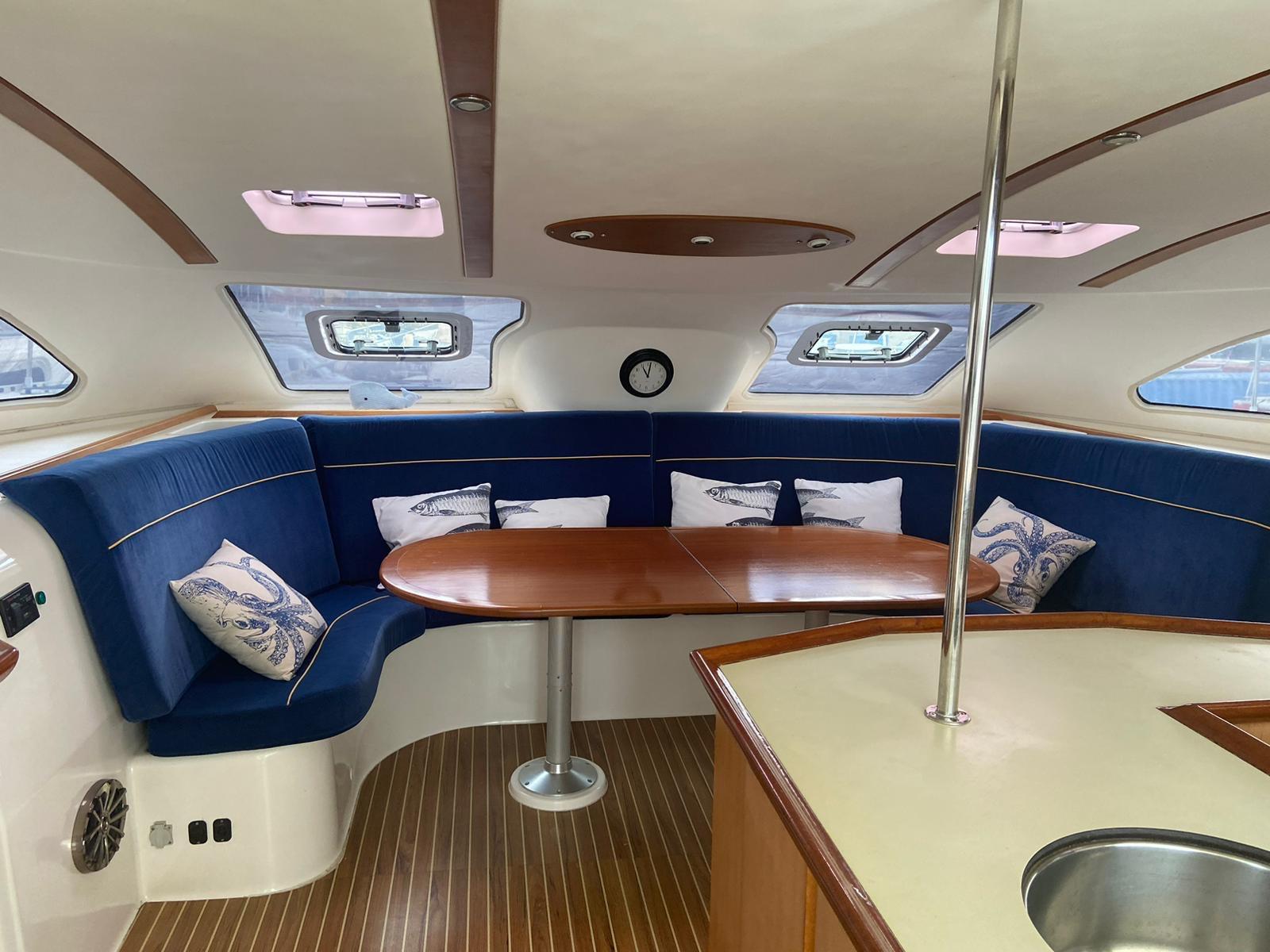 2004 Nautitech 47 Catamaran for sale - YachtWorld