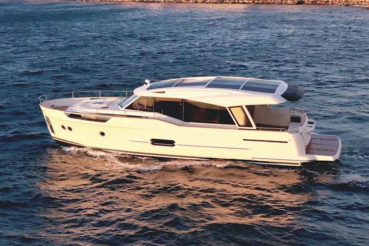 New 2025 Greenline 48 Coupe | YachtFocus