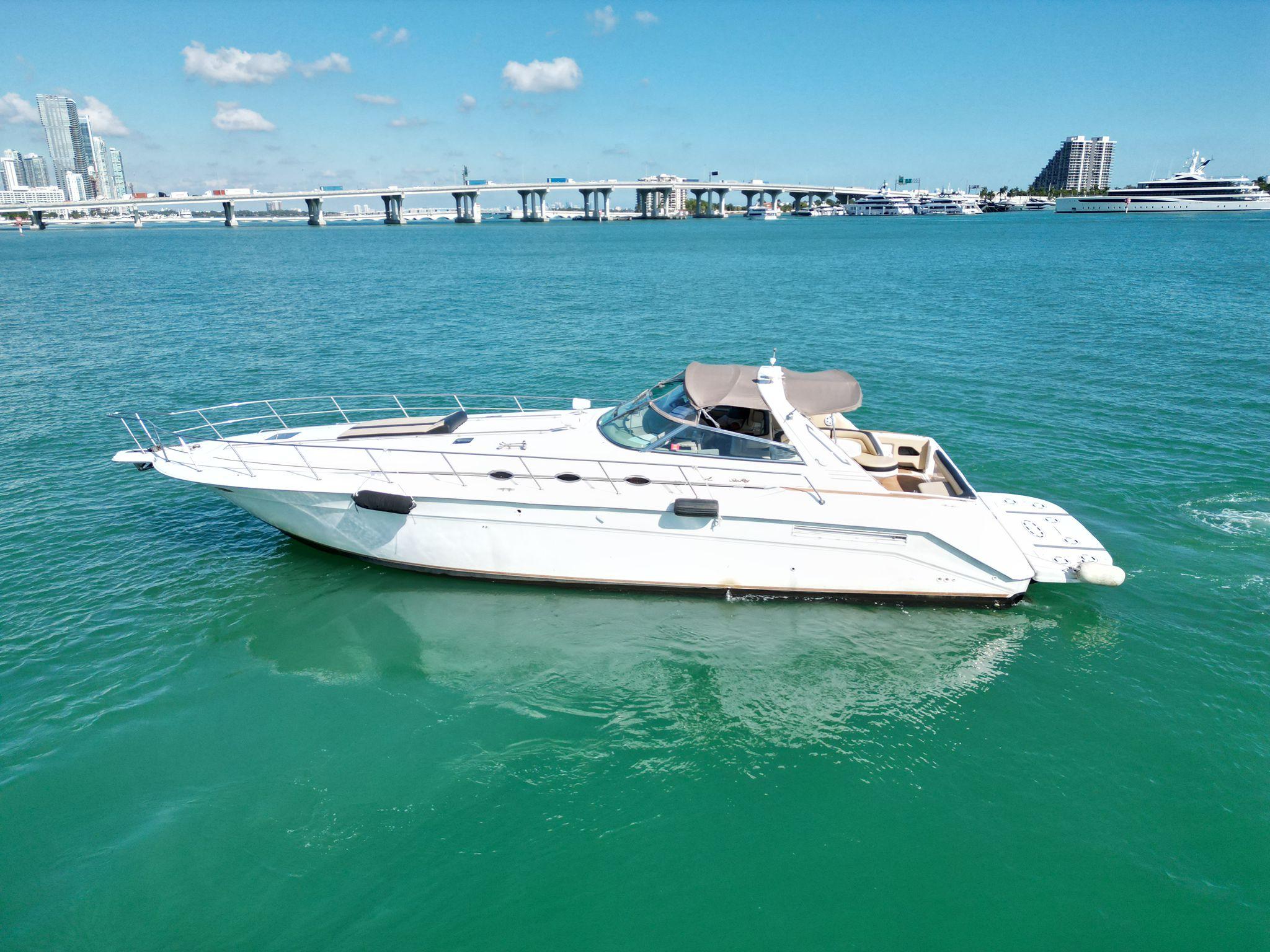 1998 Sea Ray 500 Sundancer Motor Yachts for sale - YachtWorld