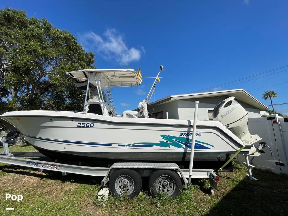 Stratos 2560 Usado en Florida - Cosas de Barcos