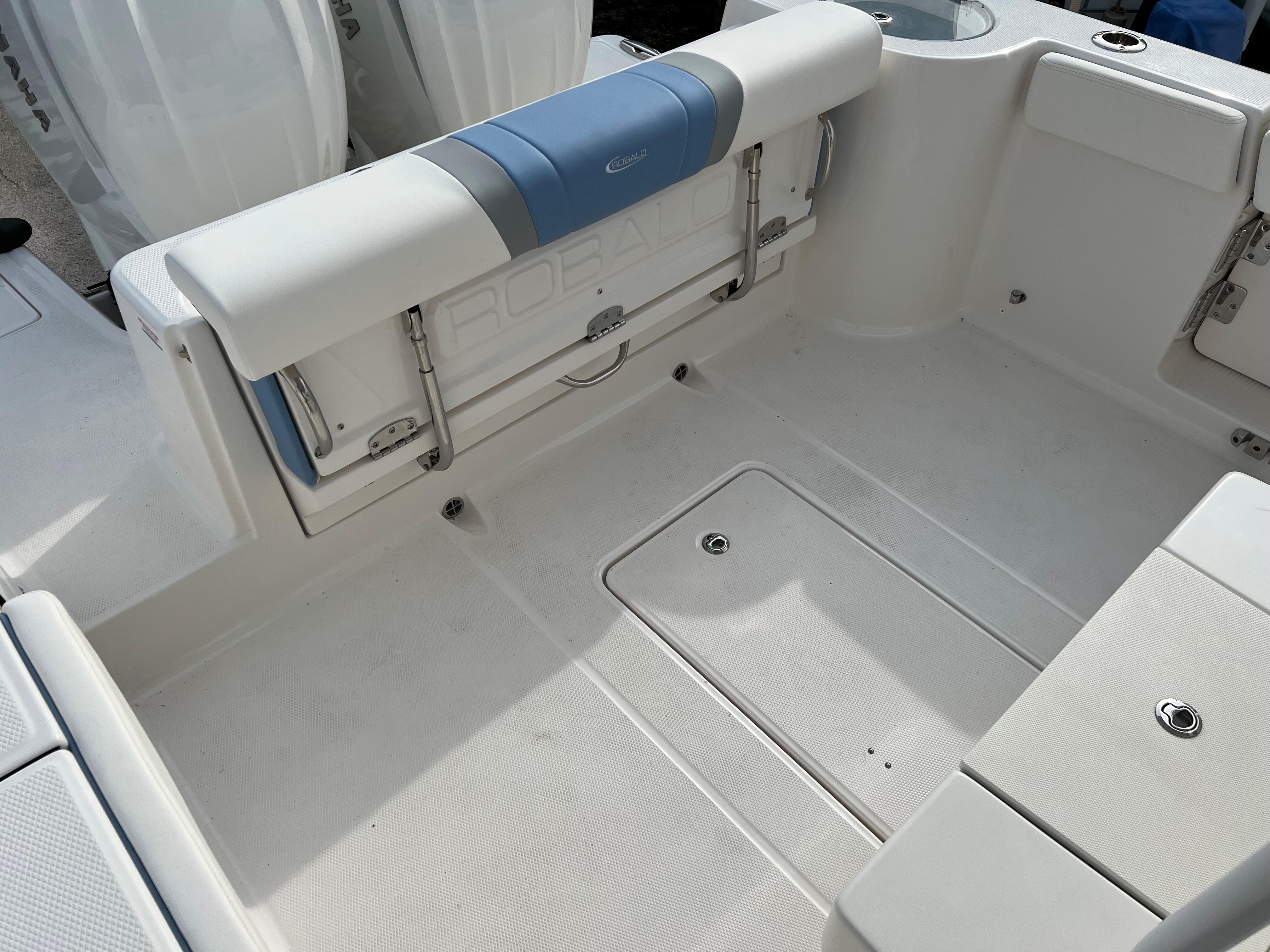 2023 Robalo 272 Middenconsole boten te koop- YachtWorld