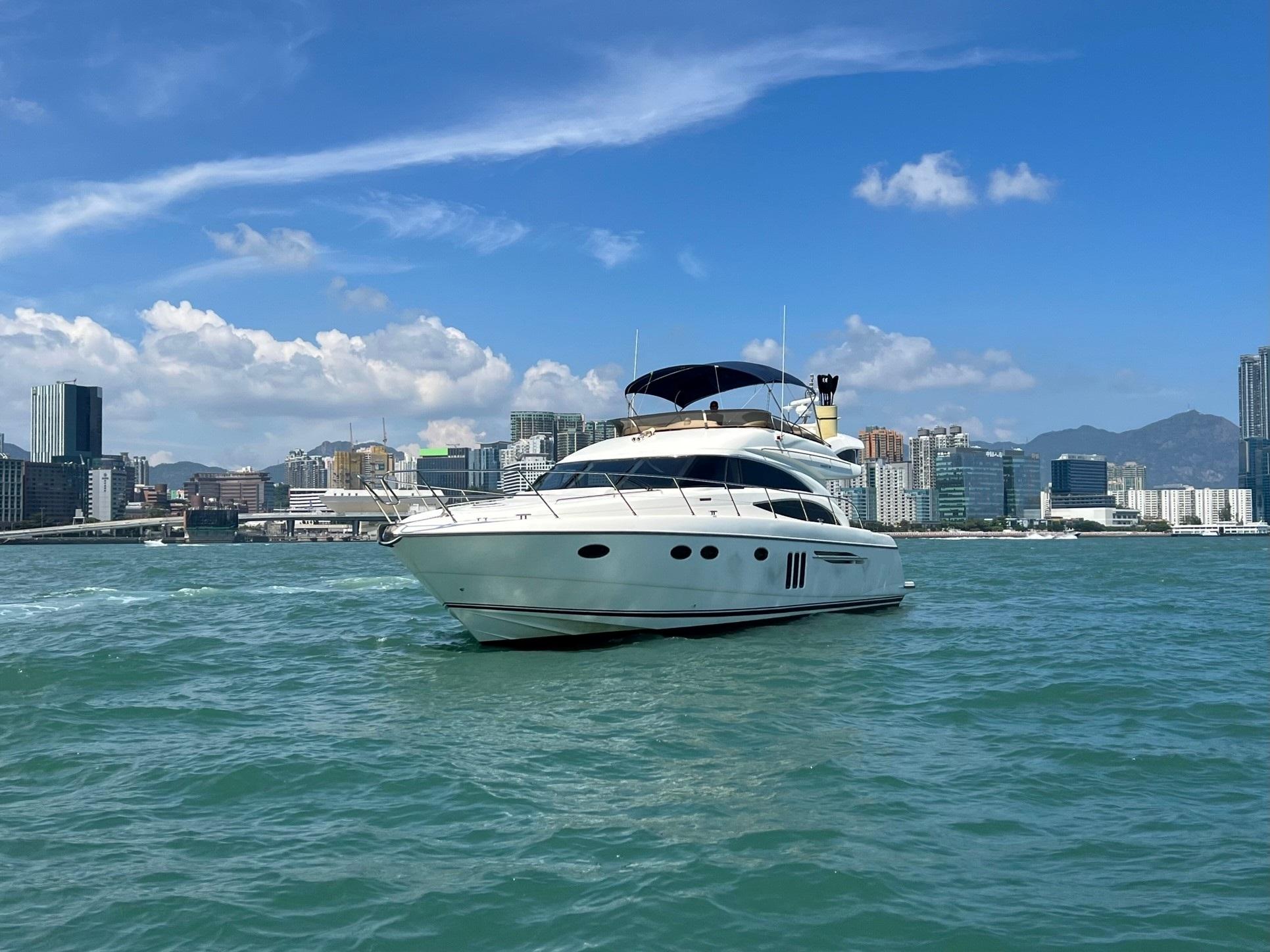 2007 Princess 58 Flybridge Flybridge for sale - YachtWorld