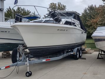 1976 Trojan 260 Hardtop Express Express Cruiser for sale - YachtWorld