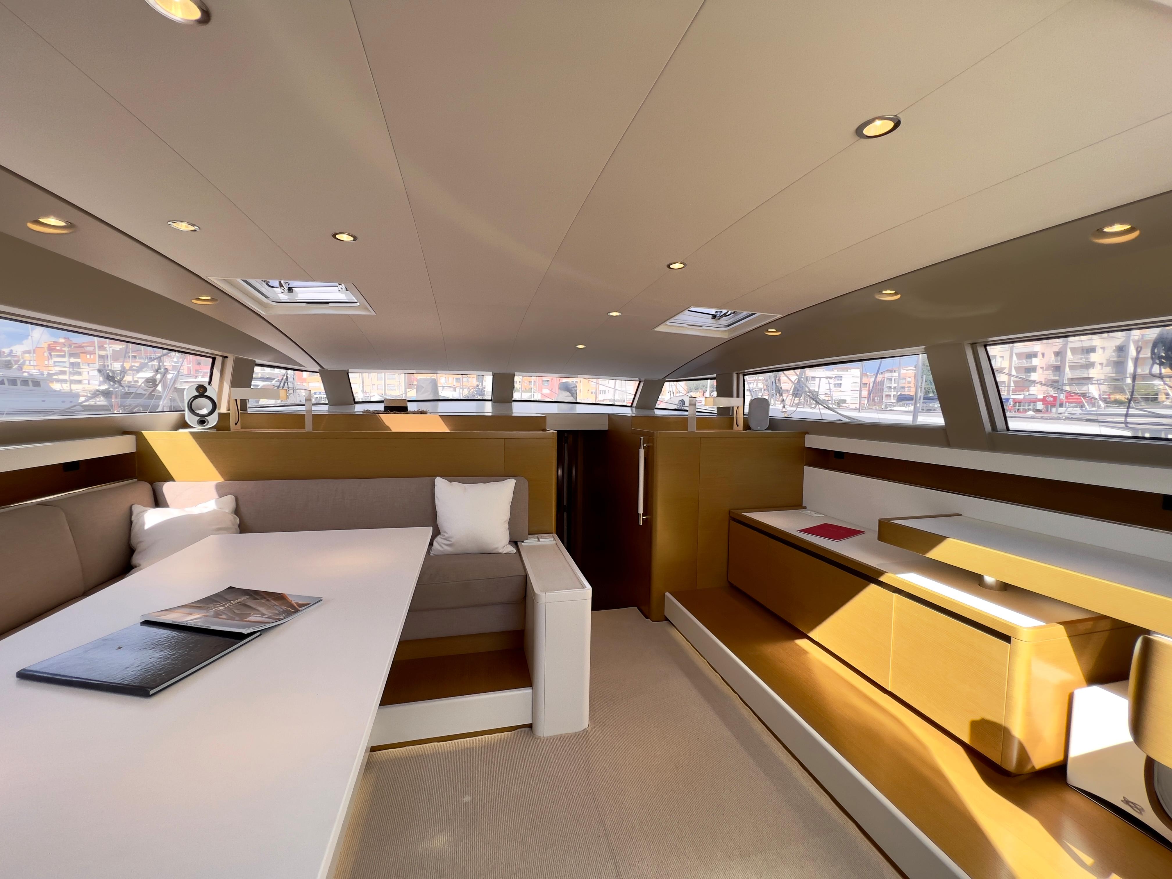 2015 CNB 76 Cruiser for sale - YachtWorld