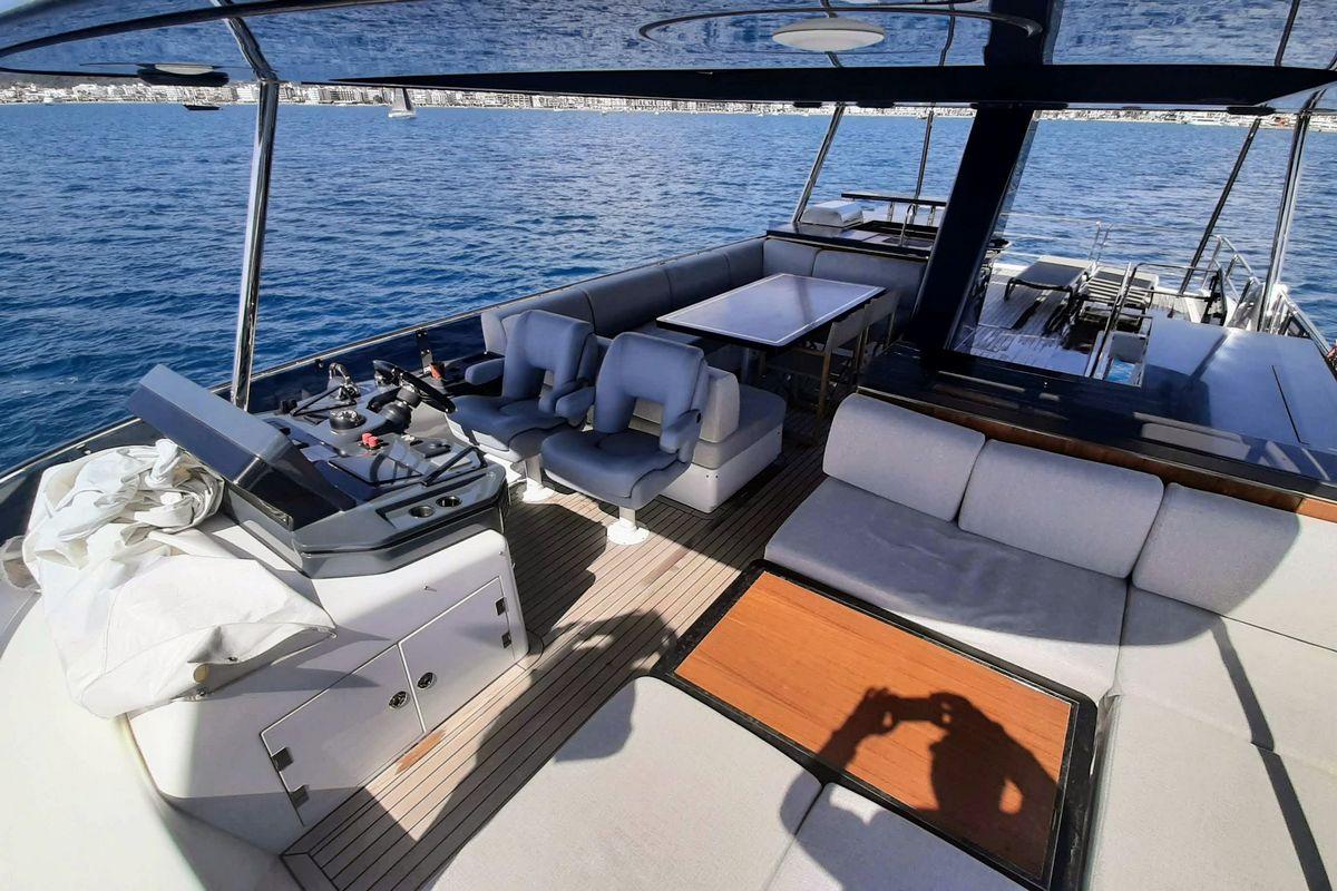 2021 Sirena 68 Motor Yachts for sale - YachtWorld