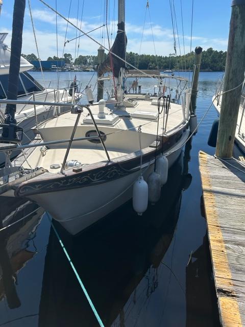 1979 CSY 37 Sloop for sale - YachtWorld