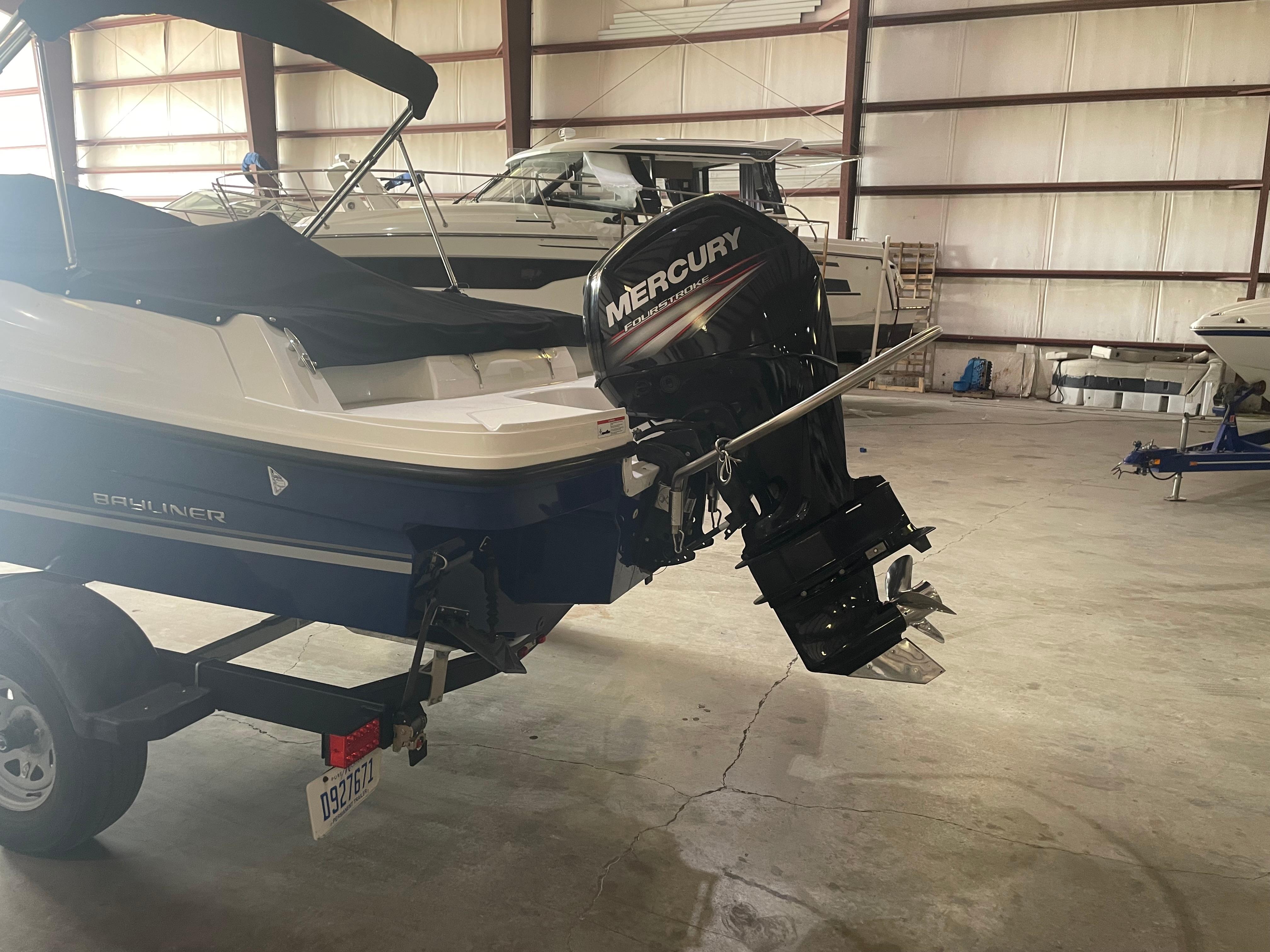 2018 Bayliner VR4 Bowrider OB Bowrider for sale - YachtWorld