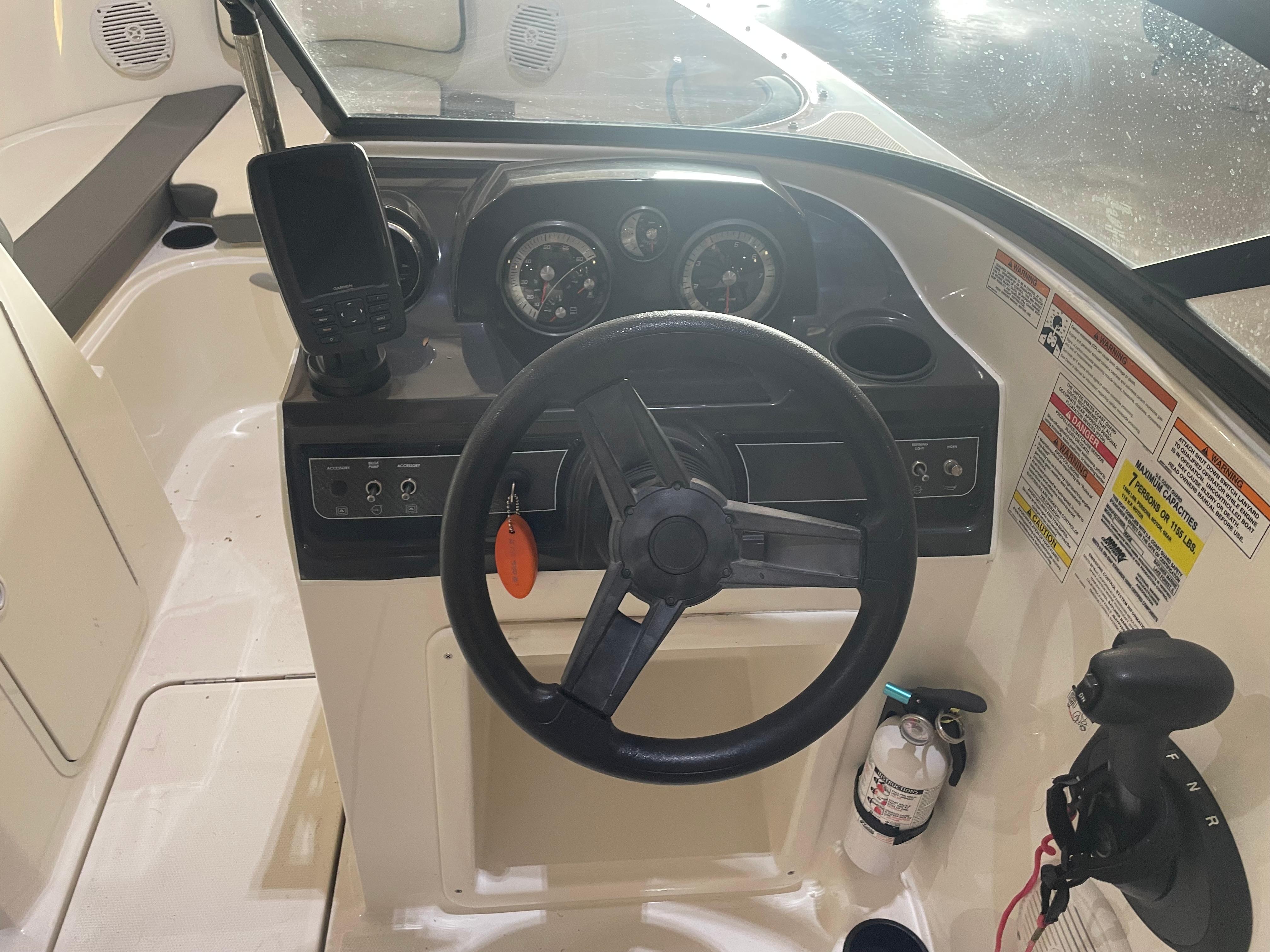 2018 Bayliner VR4 Bowrider OB Bowrider for sale - YachtWorld