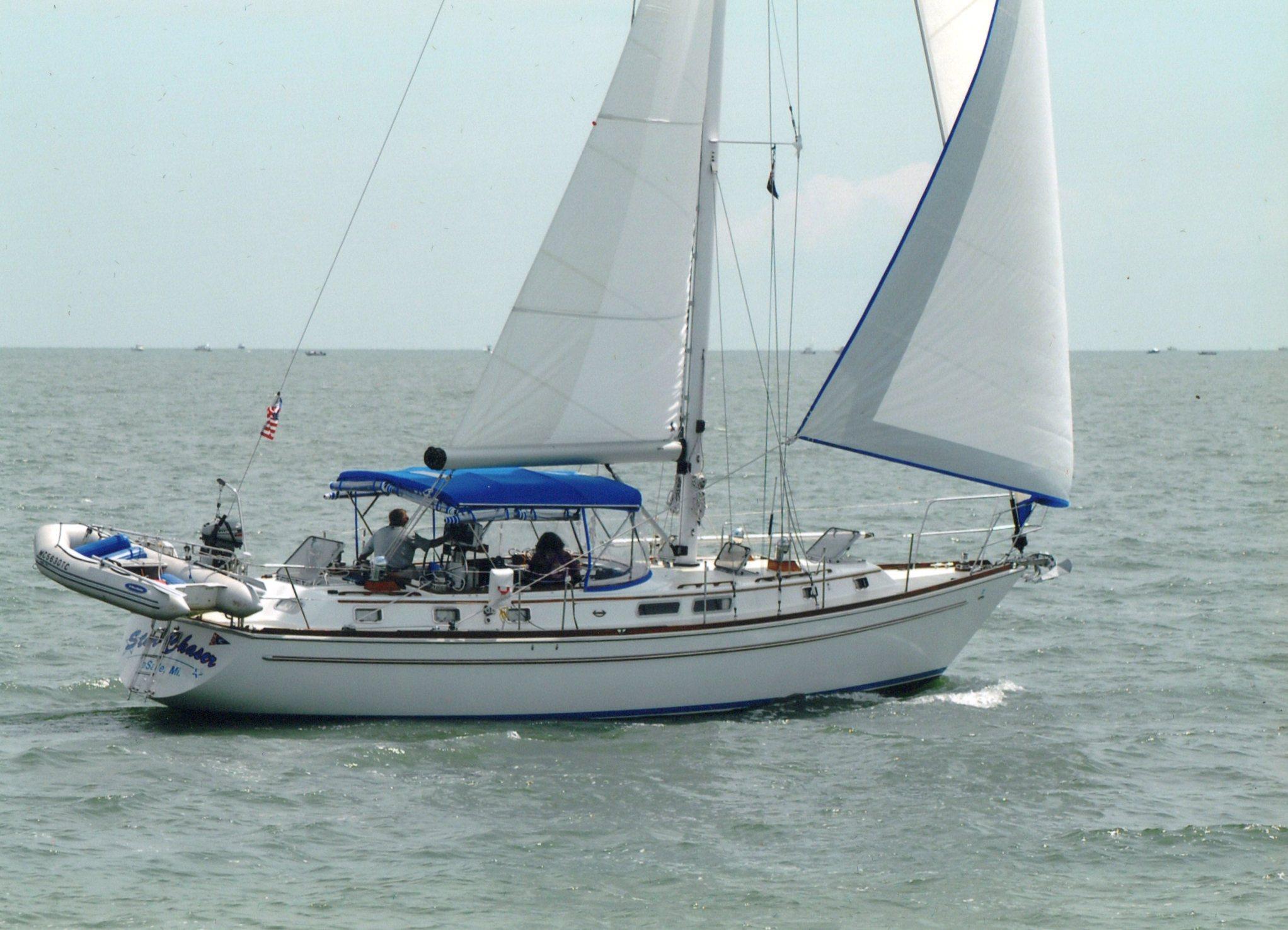 1982 Gulfstar 44 Center Cockpit Centre Cockpit for sale - YachtWorld