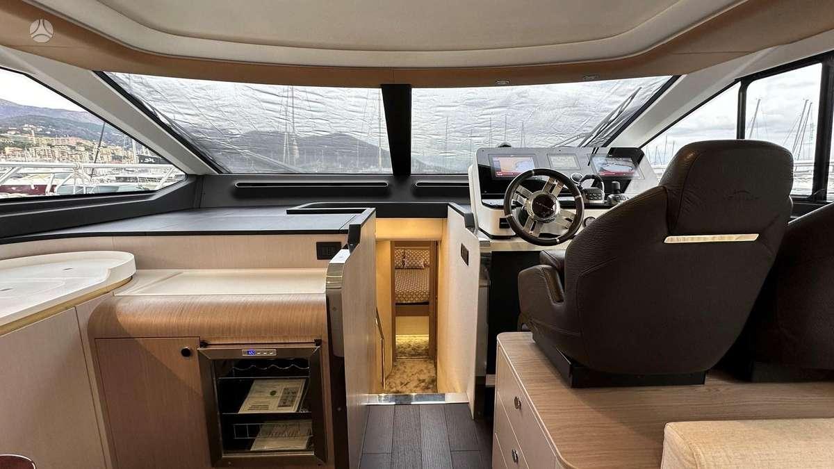 2022 Azimut Fly 60 Motor Yachts for sale - YachtWorld