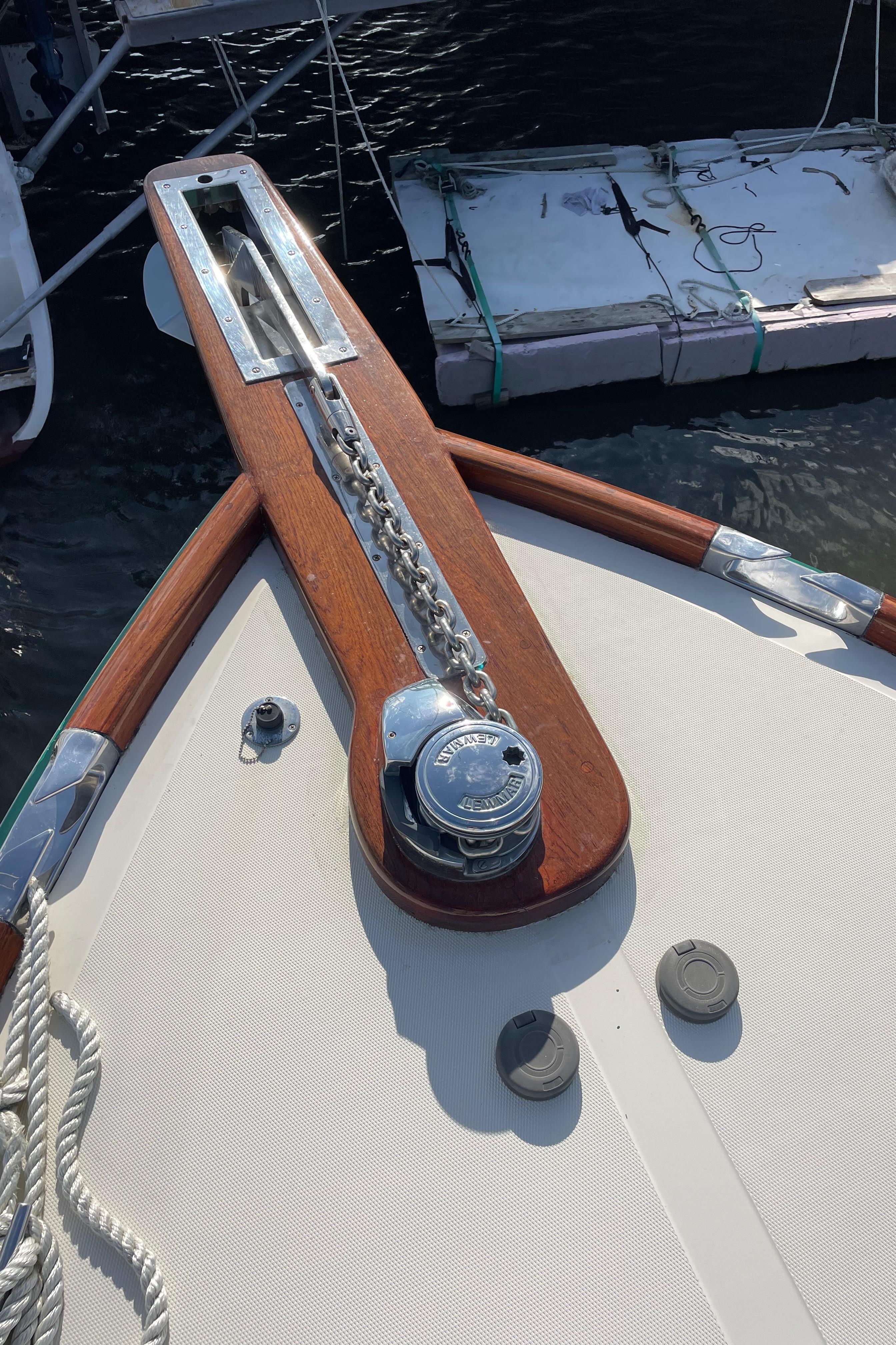 2000 Hinckley Picnic Boat Classic Downeast for sale - YachtWorld