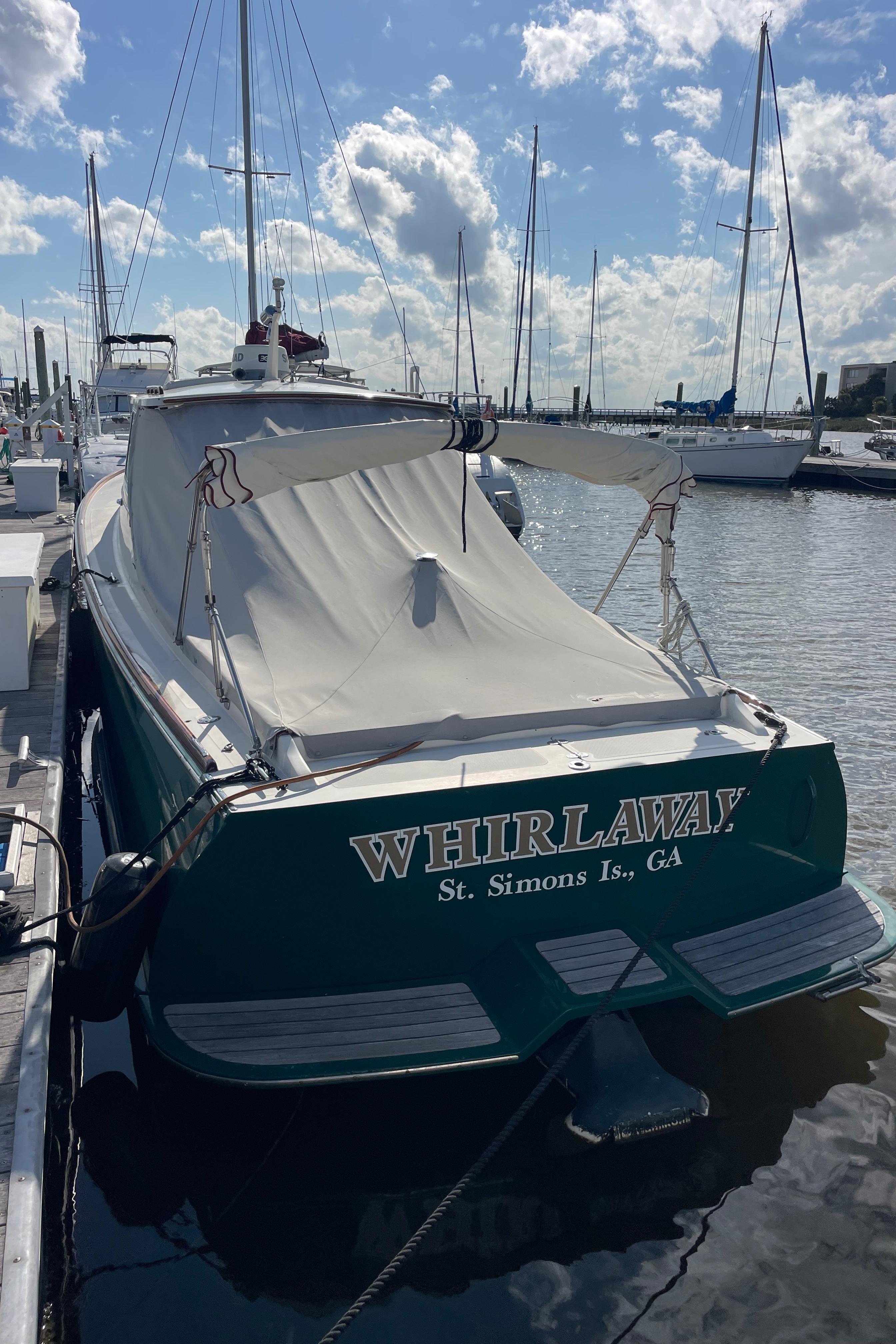 2000 Hinckley Picnic Boat Classic Downeast for sale - YachtWorld