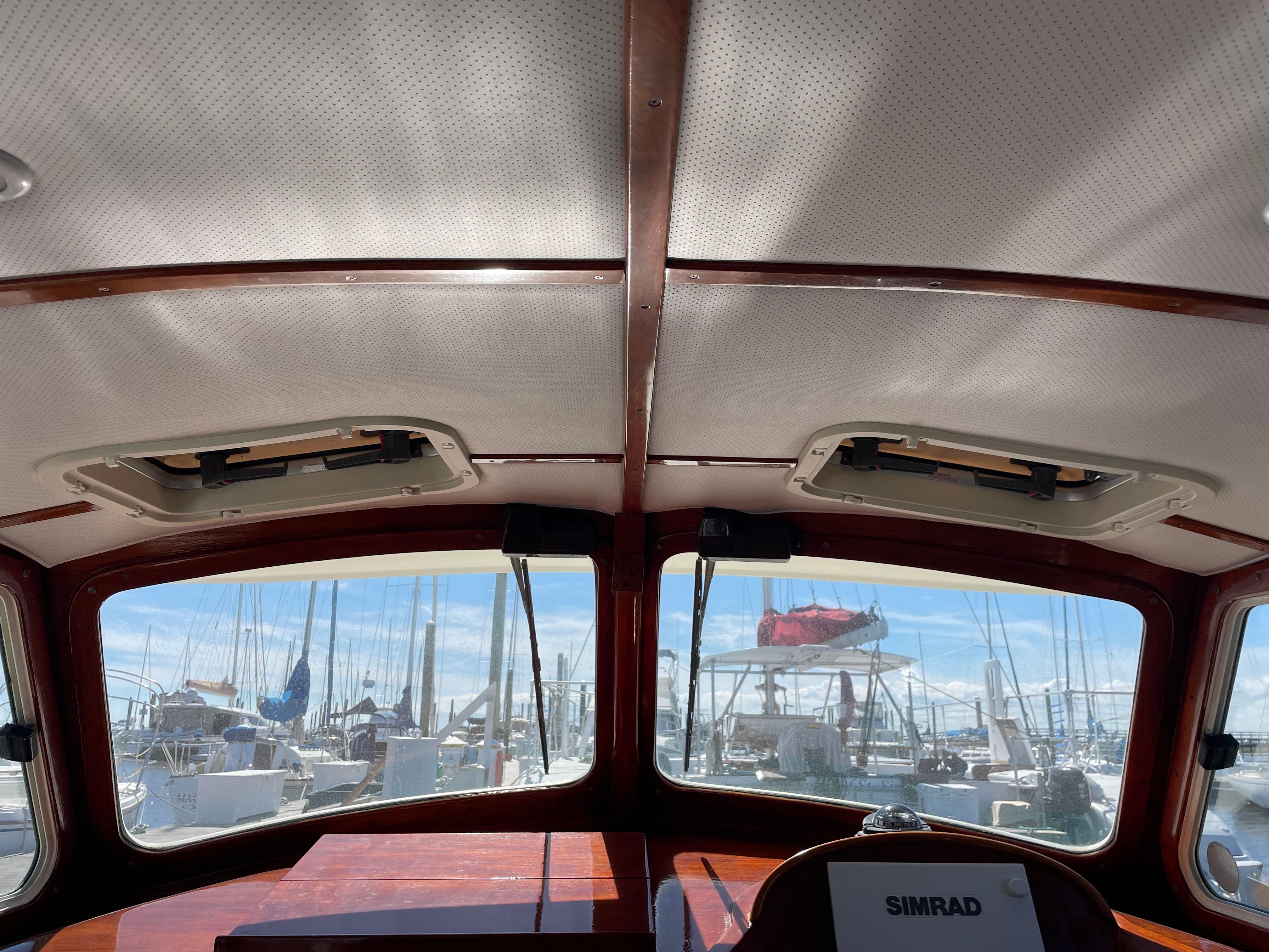 2000 Hinckley Picnic Boat Classic Downeast for sale - YachtWorld