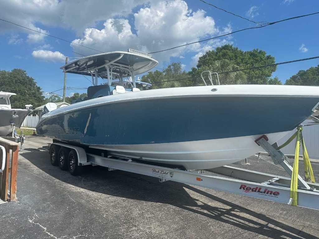 2022 Statement 350 Open Centre Console for sale - YachtWorld