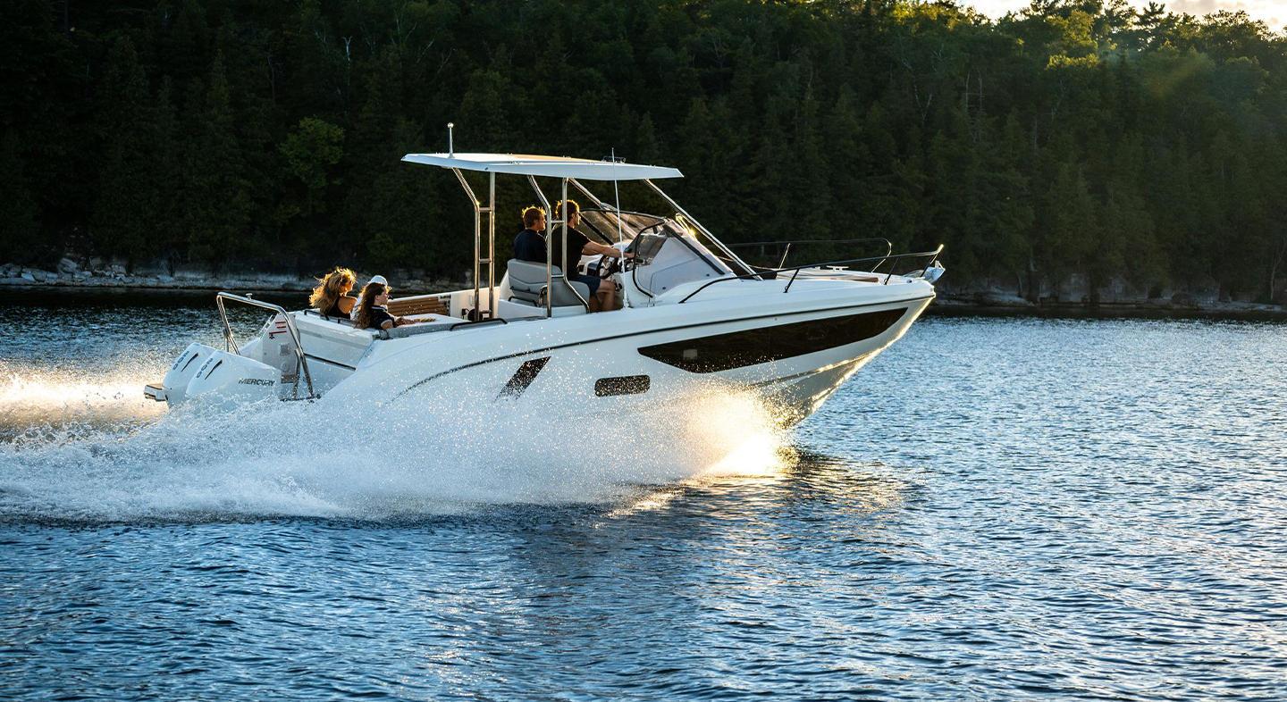 2024 Beneteau Flyer 9 SUNdeck Cruiser for sale - YachtWorld