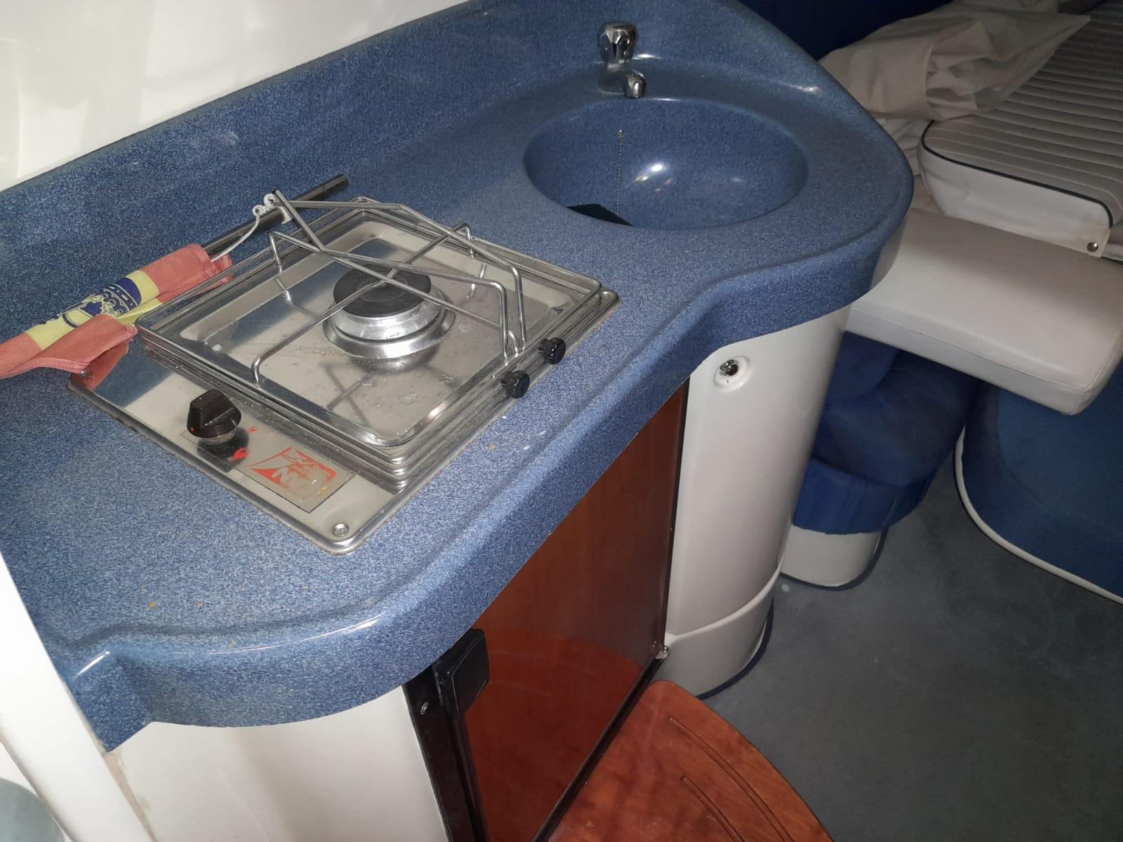 2006 RIO 750 Day Cruiser Cuddy Cabin for sale - YachtWorld