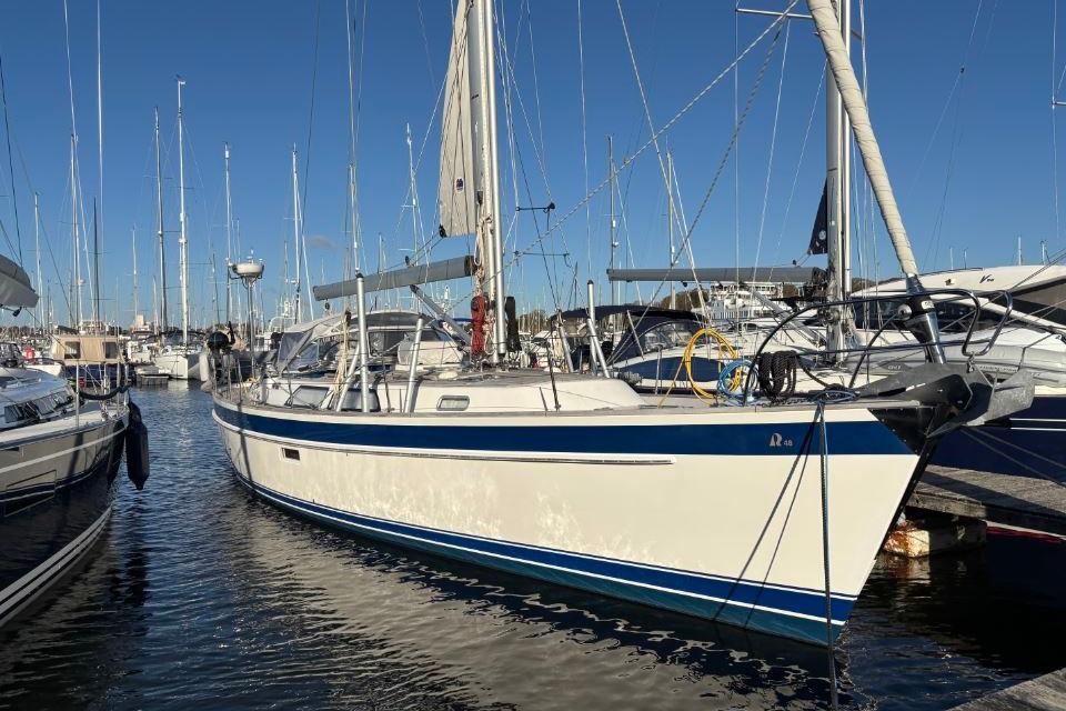 2016 Hallberg-Rassy 48 MkII Cruiser for sale - YachtWorld