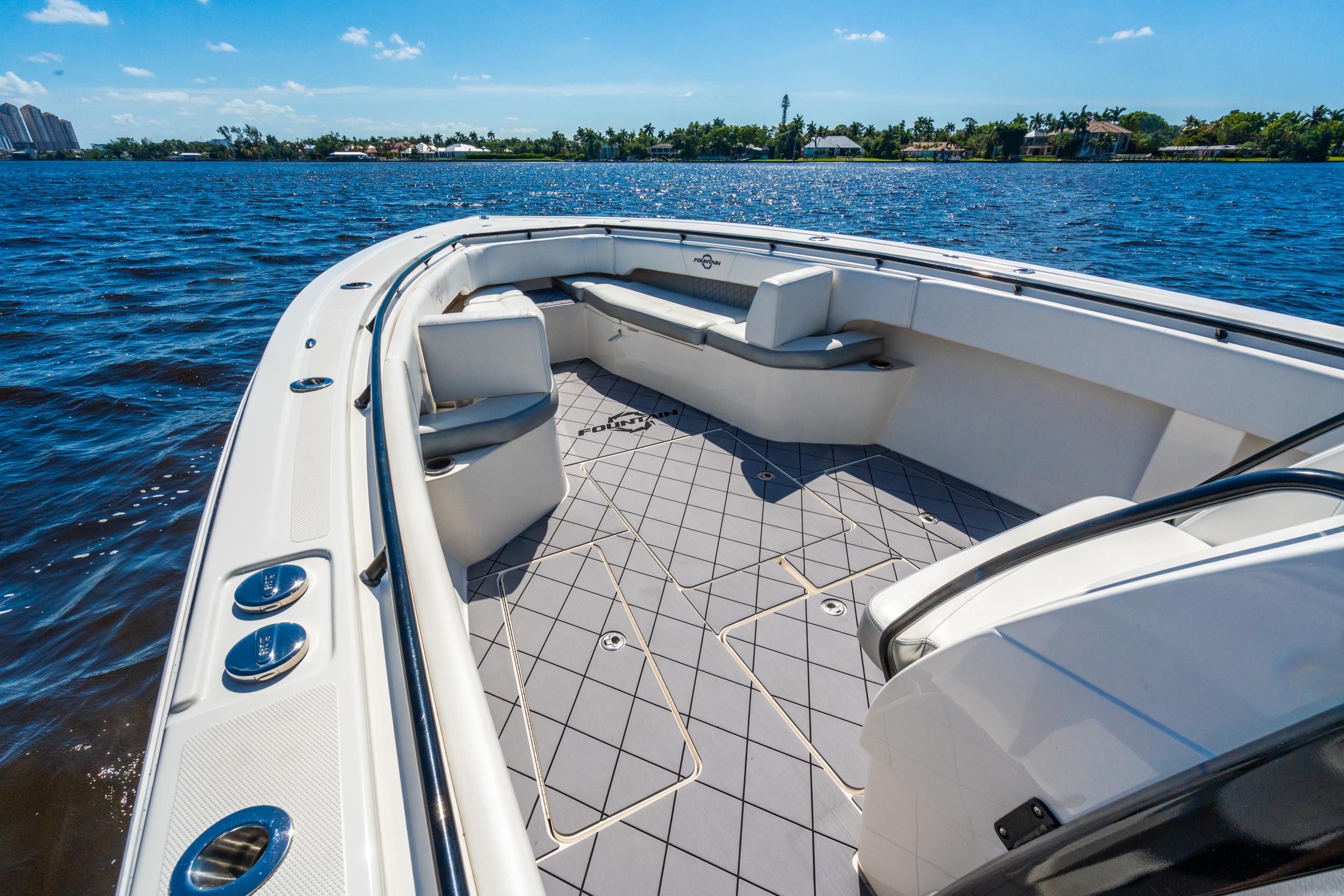 2020 Fountain 38 Center Console Center Console for sale - YachtWorld