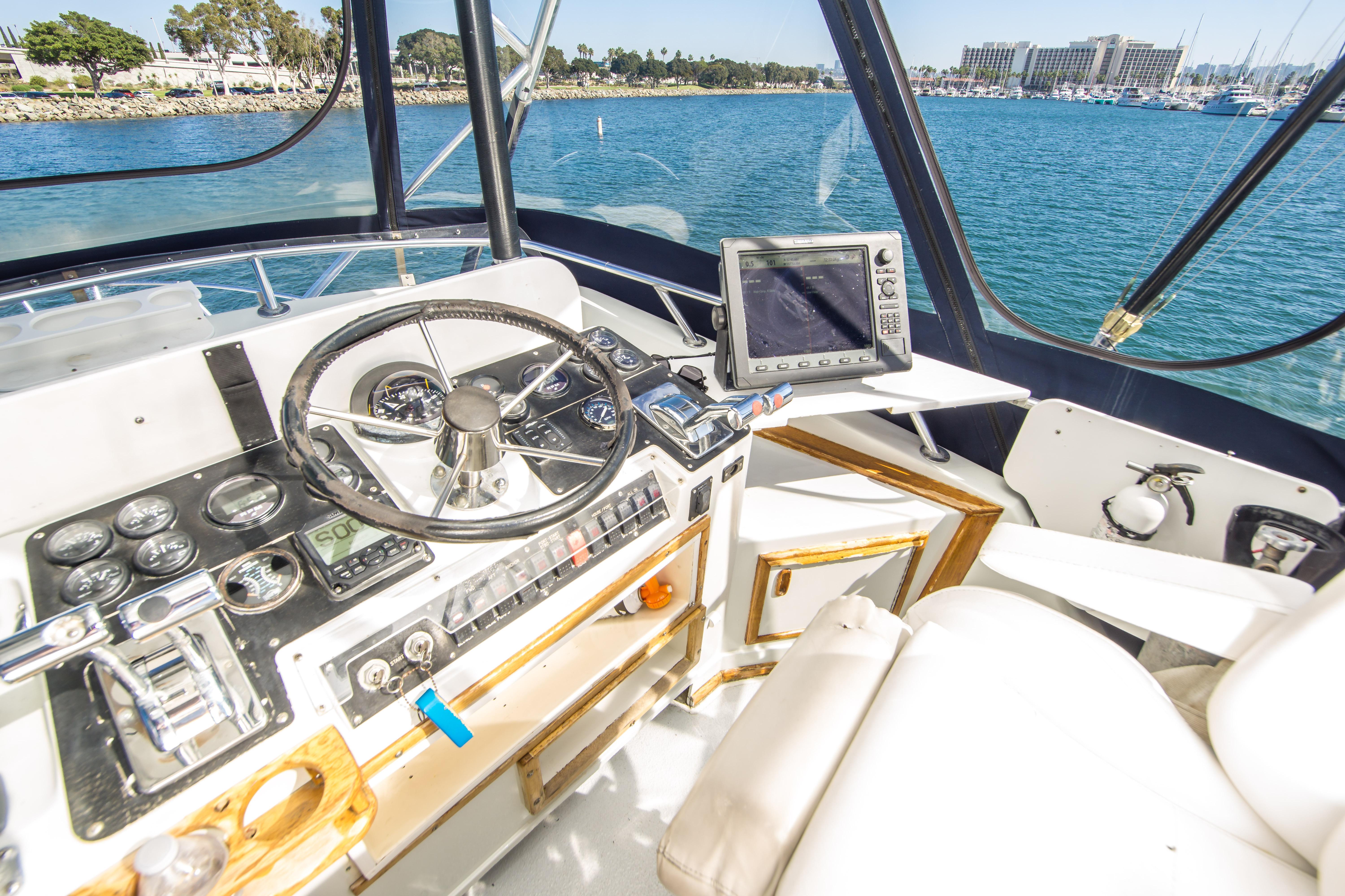 1987 Blackfin 32 Flybridge Barcos flybridge en venta - YachtWorld