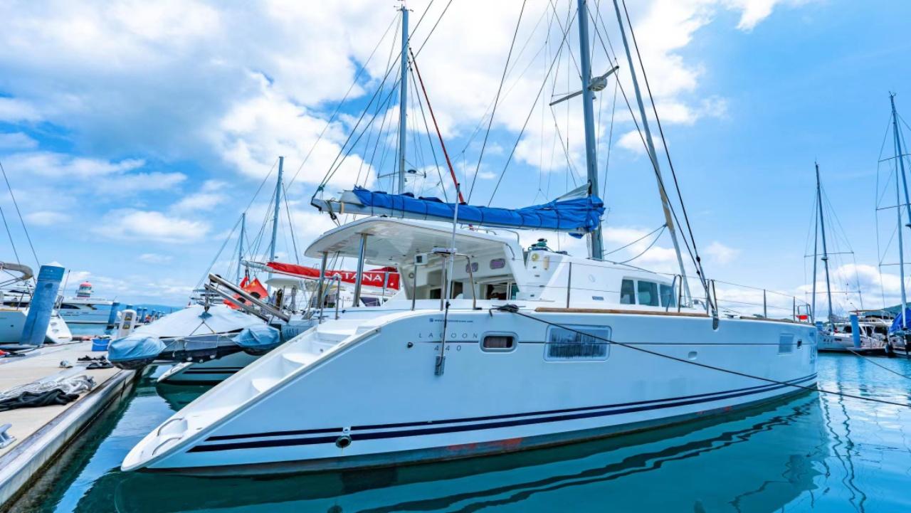 Lagoon 440 14m 2007, Katamarane | Boot24