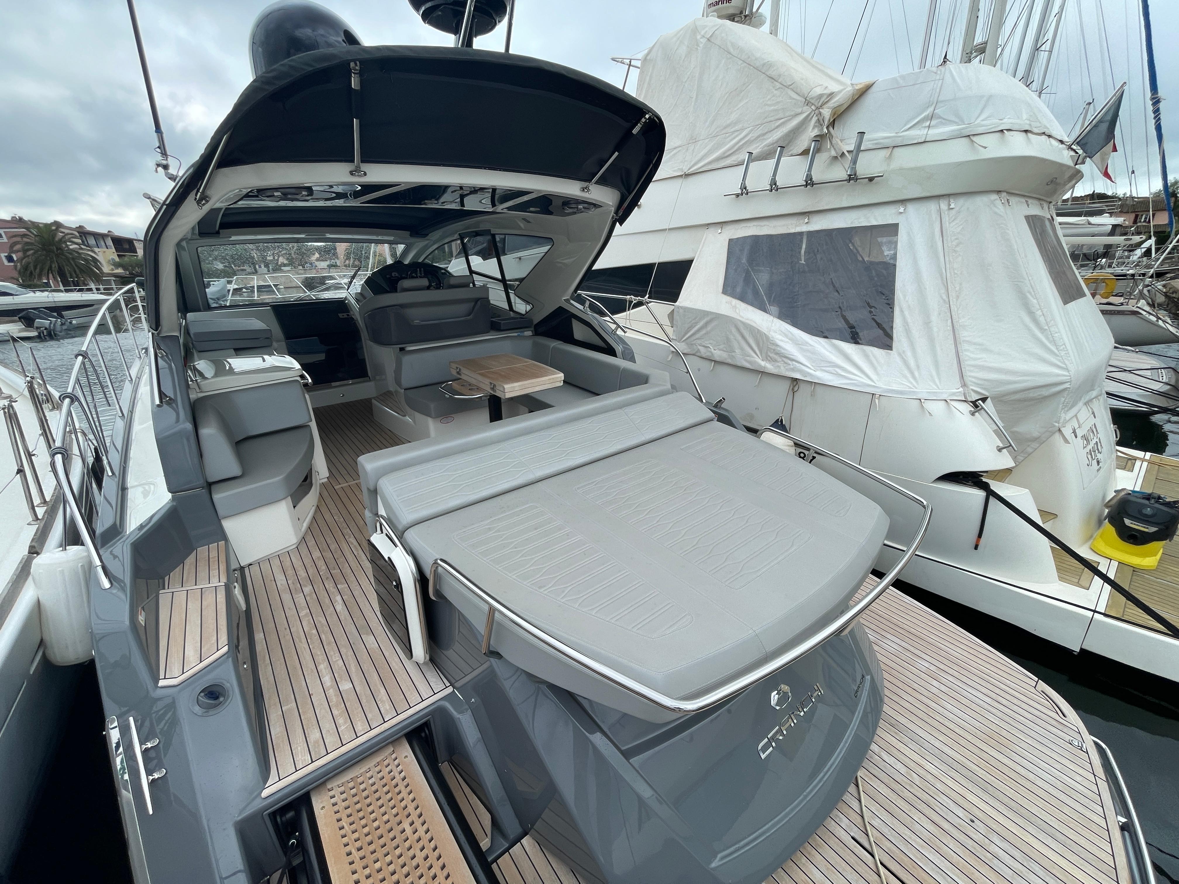 2021 Cranchi m 44 Cruiser for sale - YachtWorld