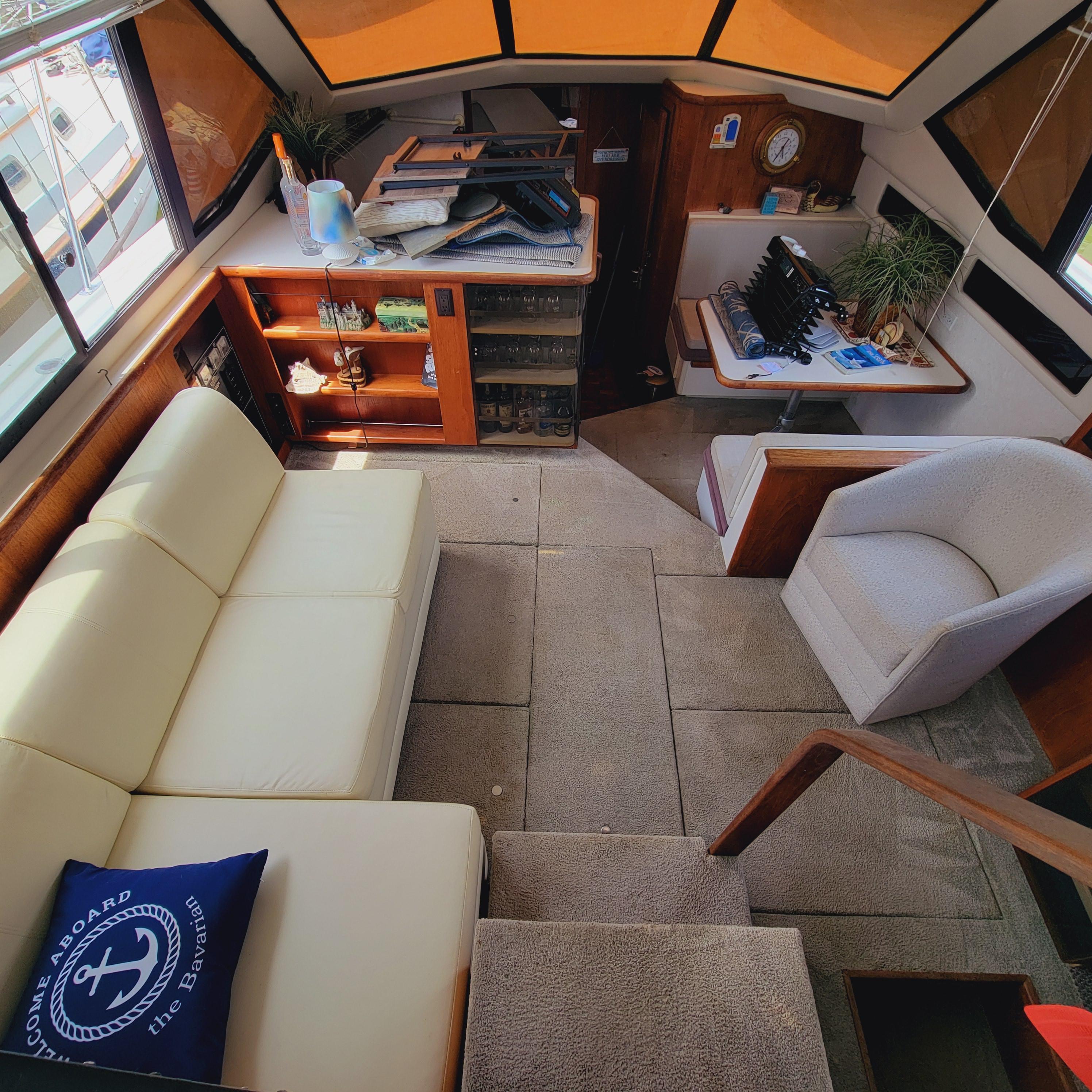 1992 Carver 33 Aft Cabin Cruiser for sale - YachtWorld