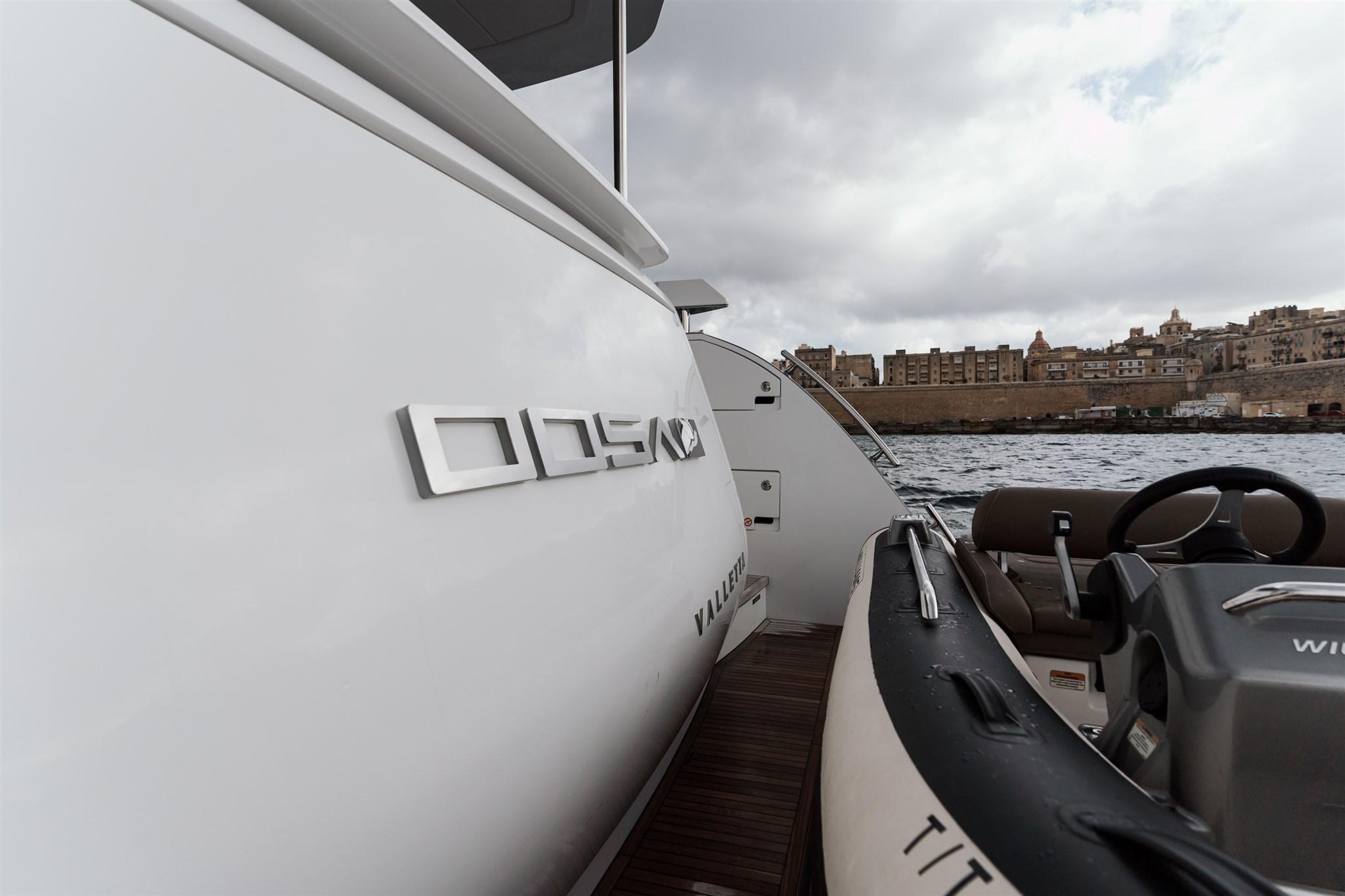 2021 Azimut 78 FLY Flybridge for sale - YachtWorld