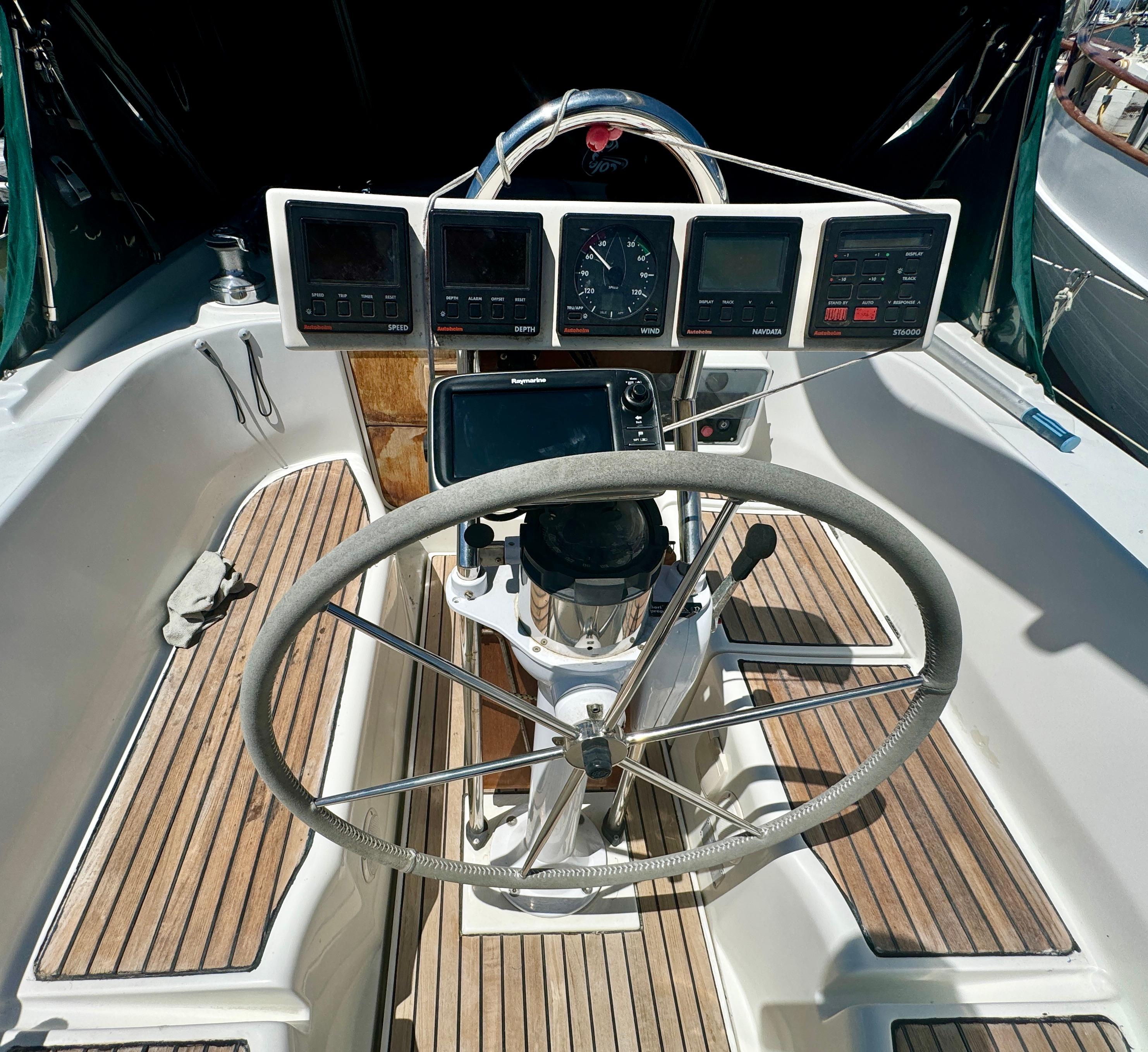 1996 Beneteau Oceanis 40 CC Centre Cockpit for sale - YachtWorld