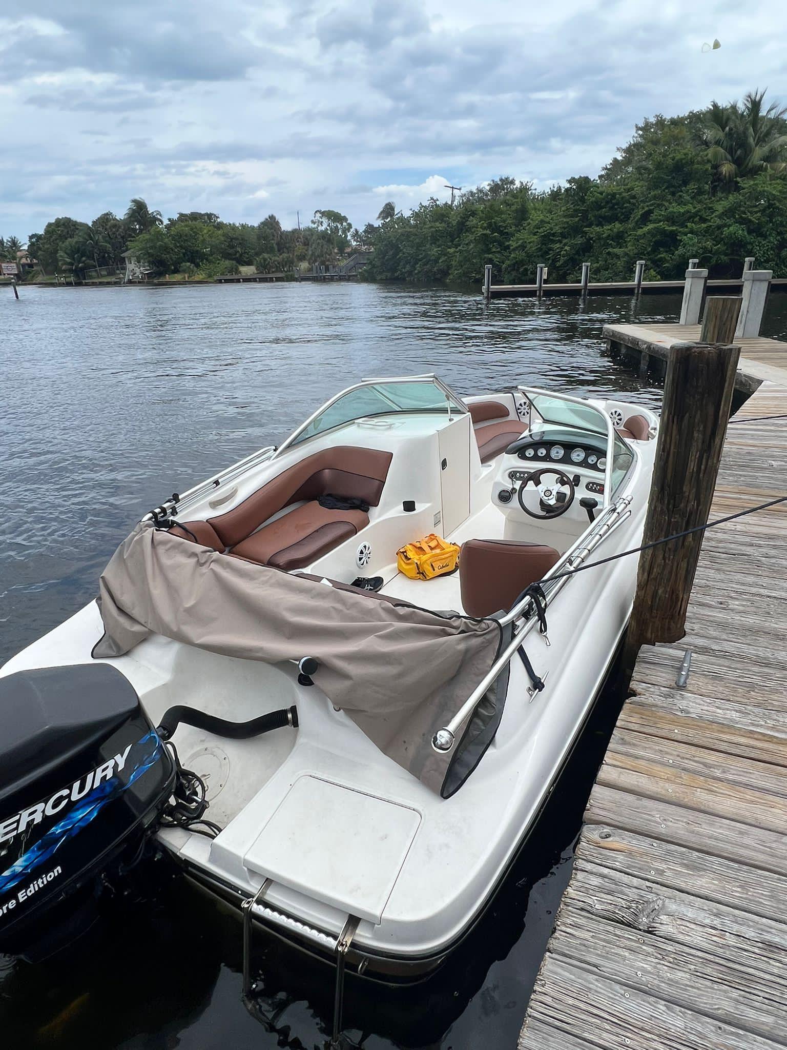 1999 Sea Ray 190 Sundeck Deck for sale - YachtWorld