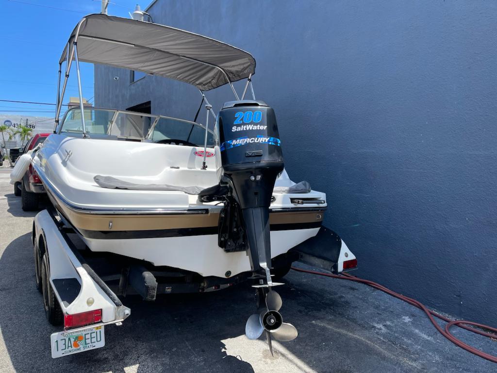 1999 Sea Ray 190 Sundeck Deck for sale - YachtWorld