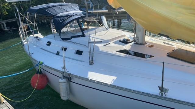 Begagnade Hunter Legend 37 5 segelbåtar till salu - Guatemala | YachtWorld