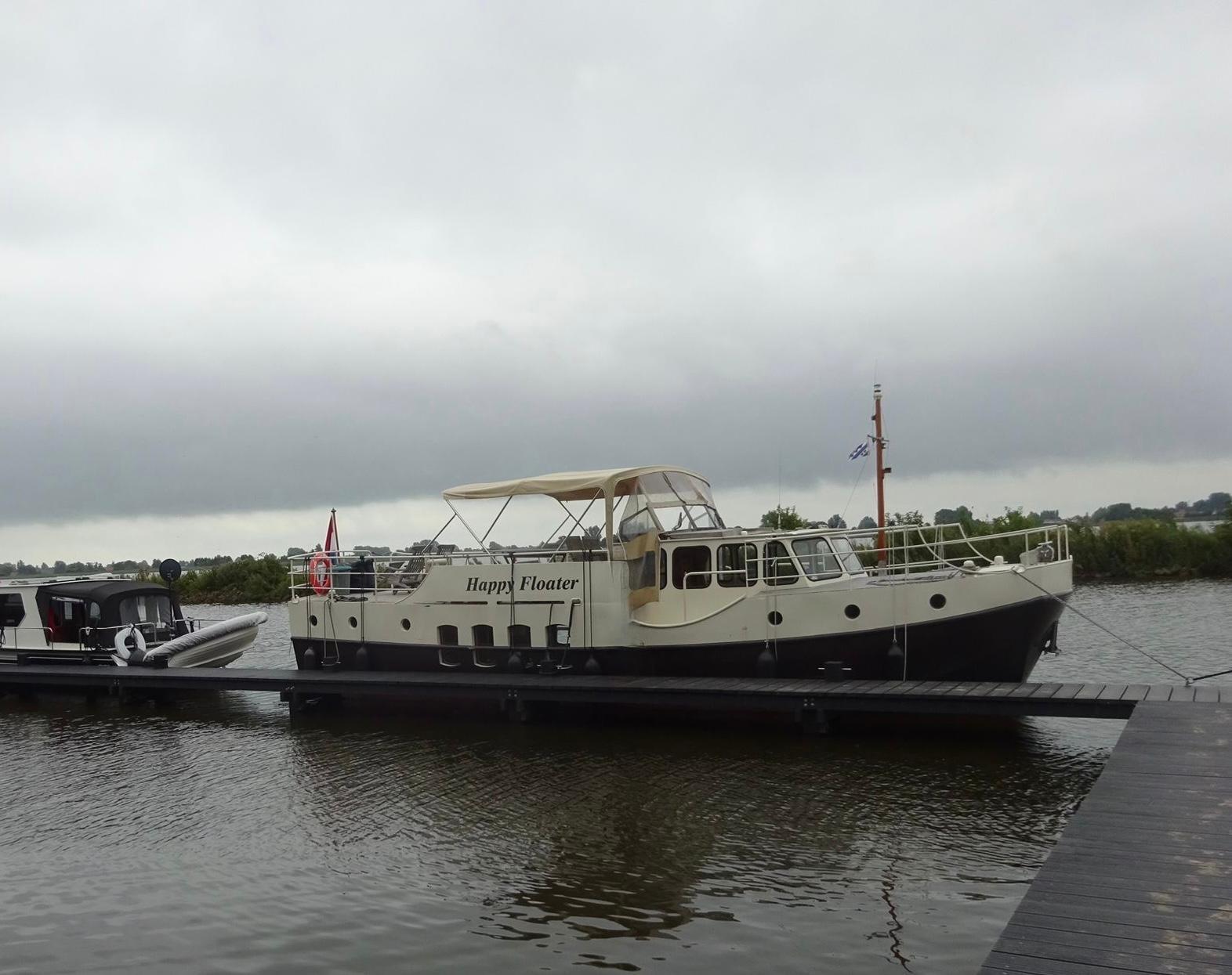 Used 2007 motorschip Motorboot | TopBoats