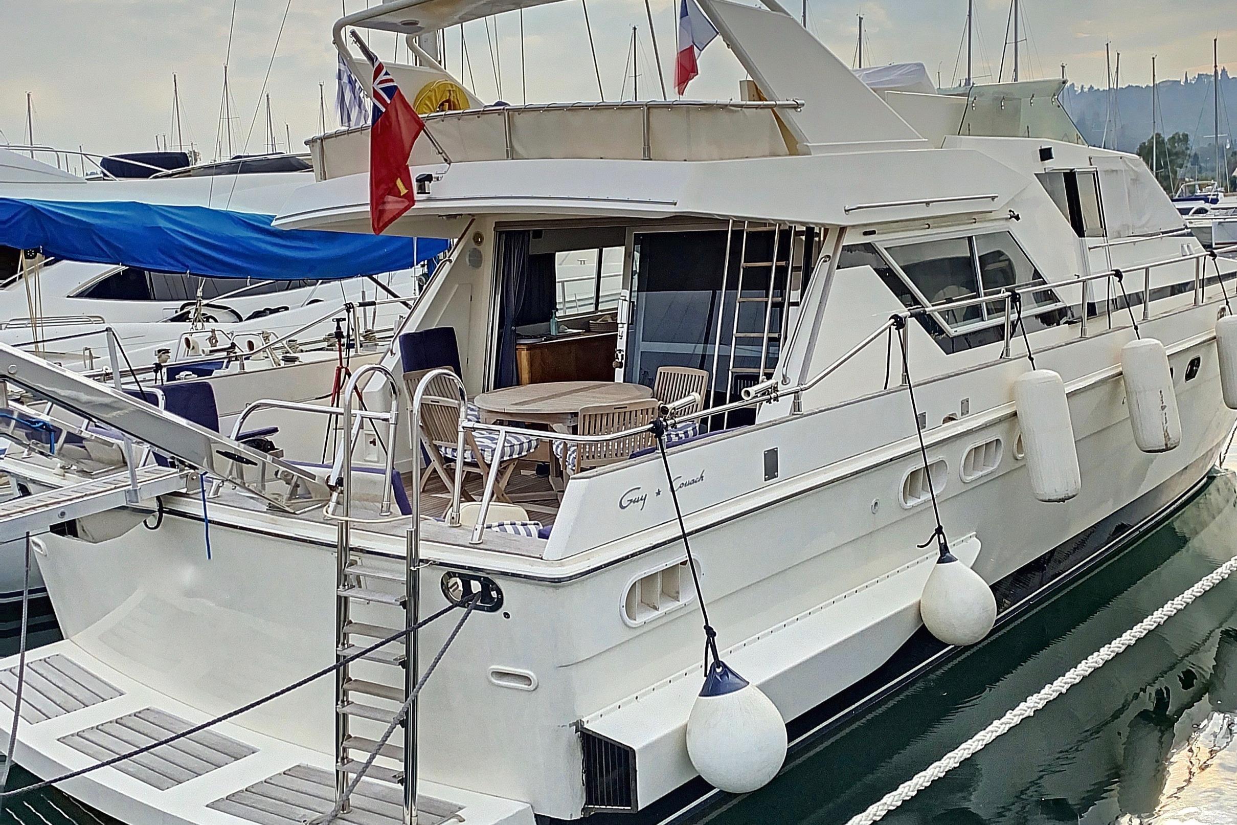Guy Couach 1800 fly | 18m | 1990 | Boats and Outboards