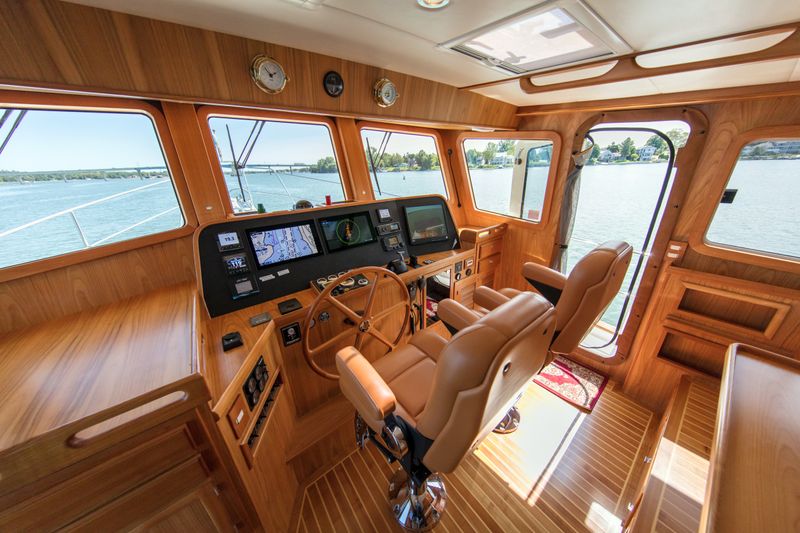 2016 Kadey-Krogen 48 AE - Weber Yachts