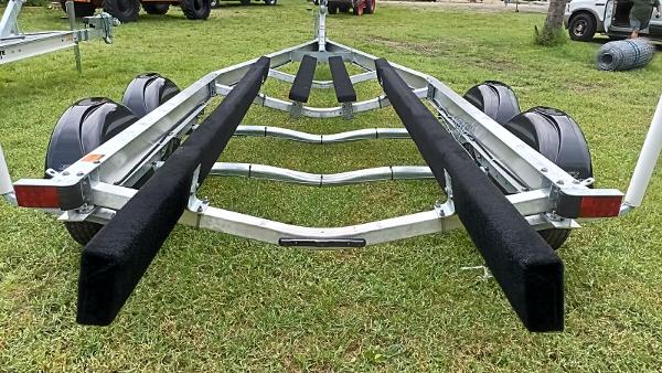 New 2026 EZ Loader TA102BT 21-25 6100 Aluminum Tandem, Enterprise, Fl - 32725 - Boat Trader