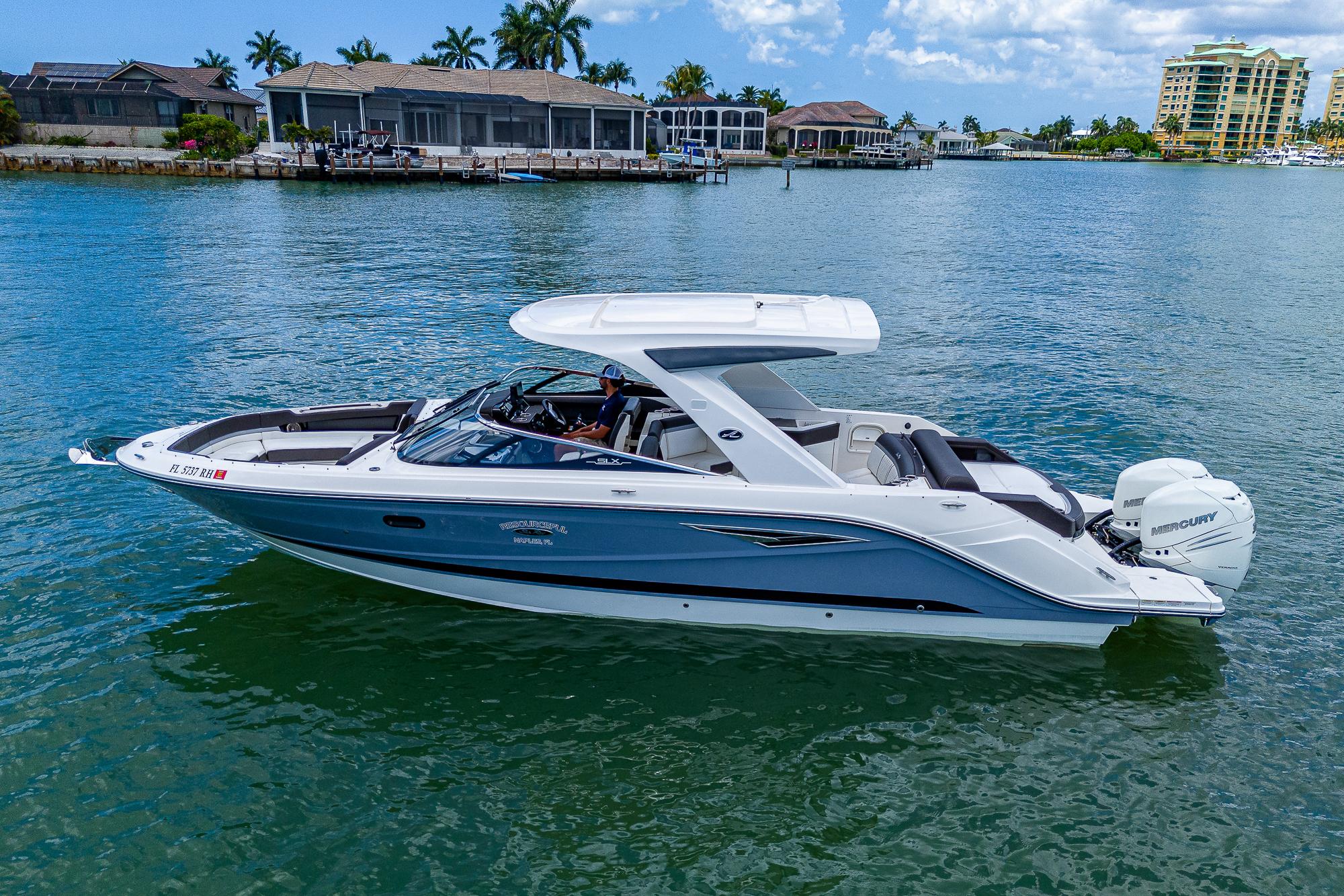 2017 Sea Ray SLX 310 Outboard Dual Console for sale - YachtWorld