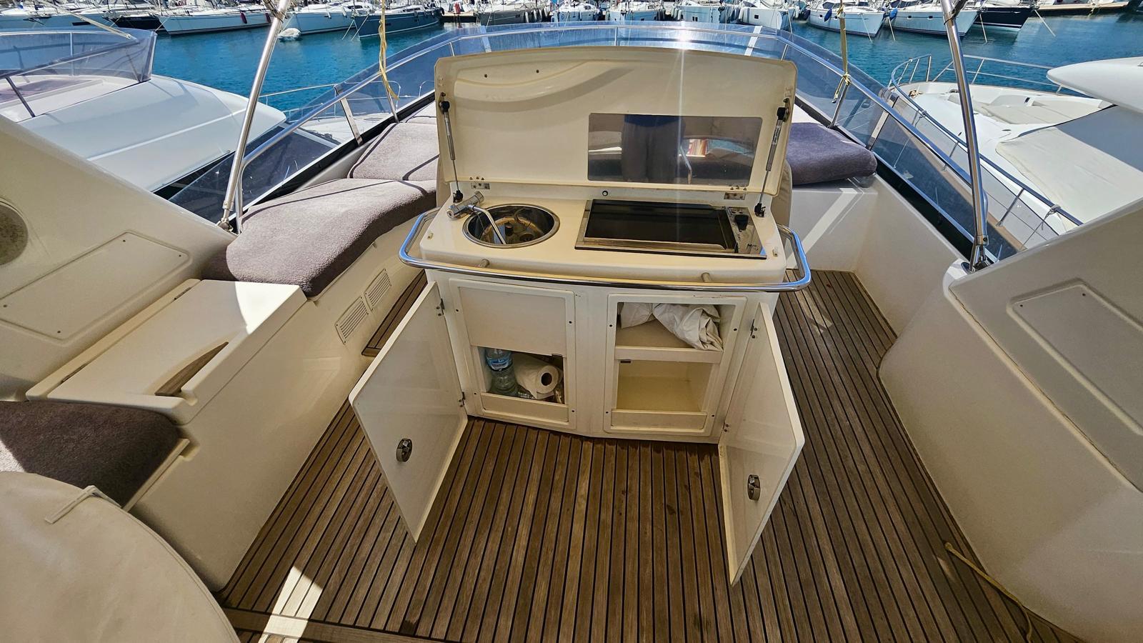 2010 Prestige 50 Motor Yachts for sale - YachtWorld