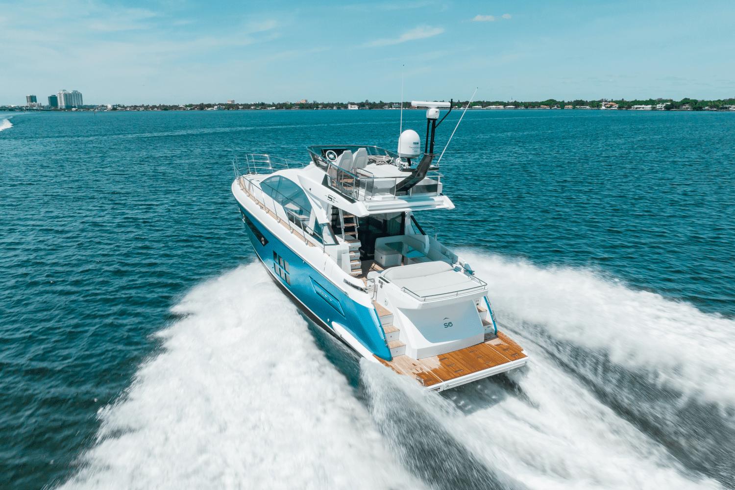 2022 Azimut S6 Sportfly Motor Yachts for sale - YachtWorld