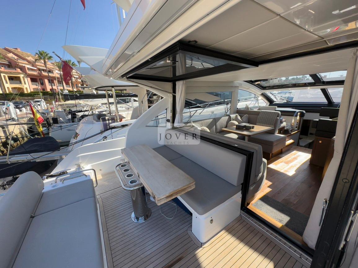 2019 Sunseeker Predator 50 Cruiser for sale - YachtWorld