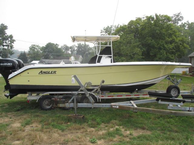 2004 Angler 2900 CC Center Console for sale - YachtWorld