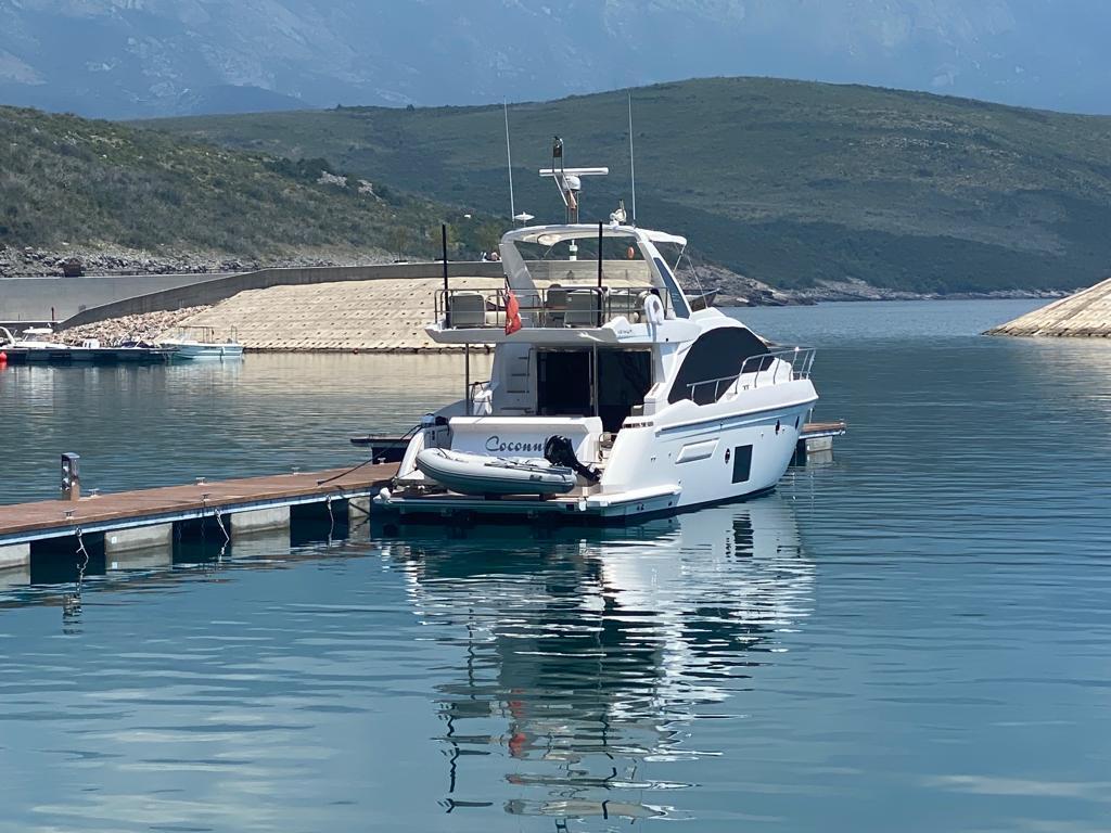 2019 Azimut 50 Flybridge Motor Yachts for sale - YachtWorld