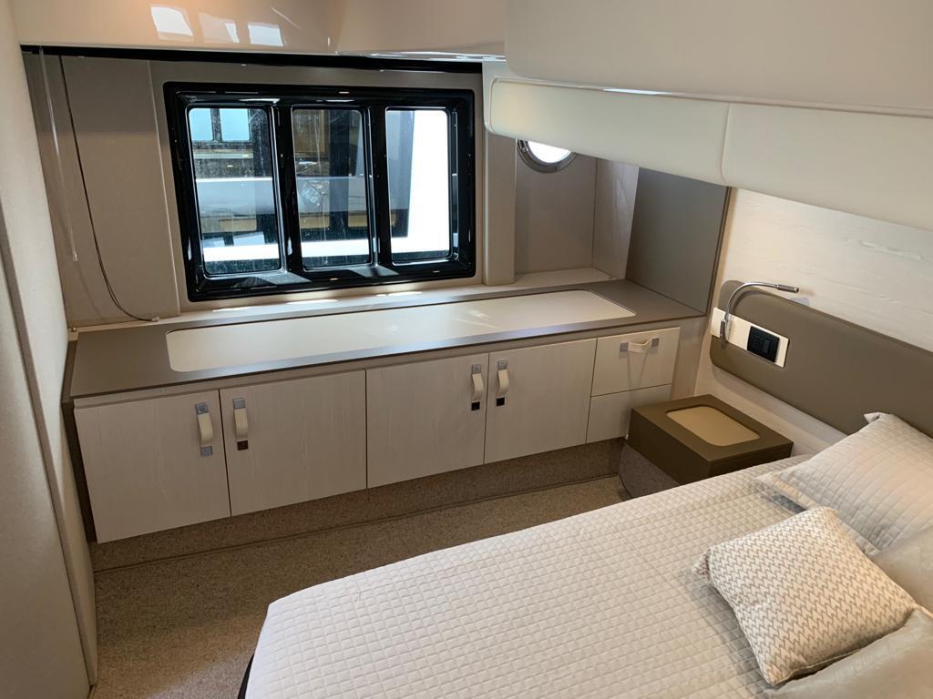 2019 Azimut 50 Flybridge Motor Yachts for sale - YachtWorld