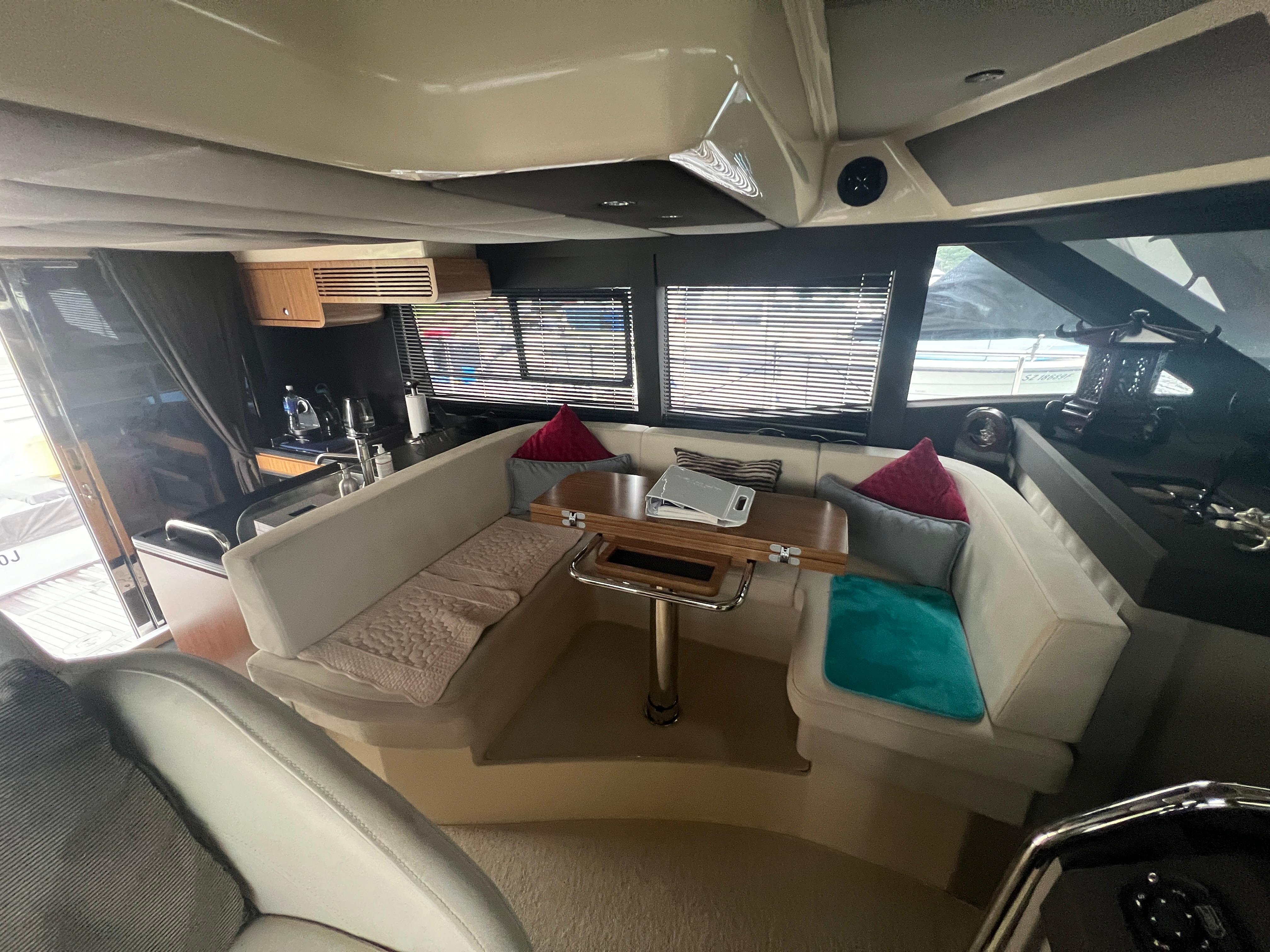 2017 Azimut Magellano 43 Cruiser for sale - YachtWorld