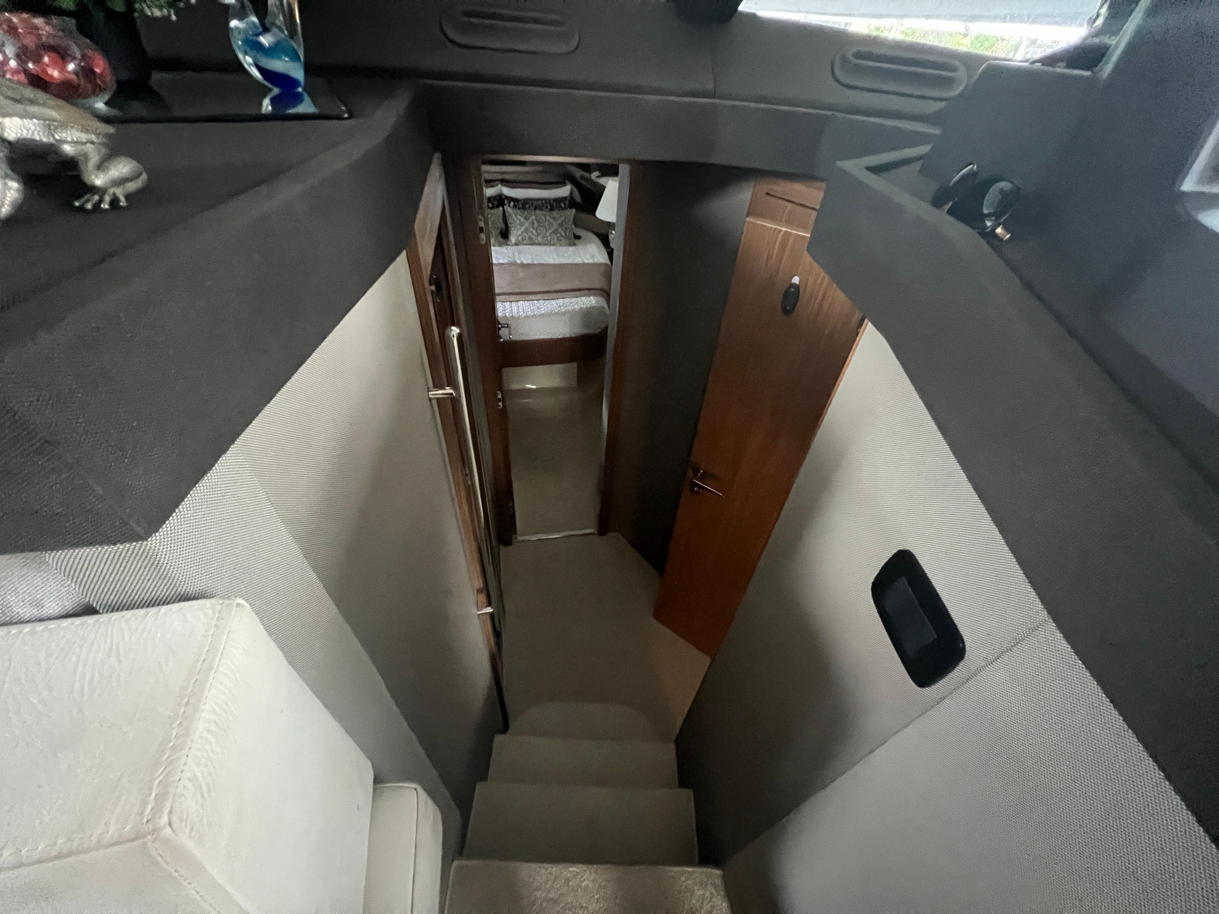 2017 Azimut Magellano 43 Cruiser for sale - YachtWorld