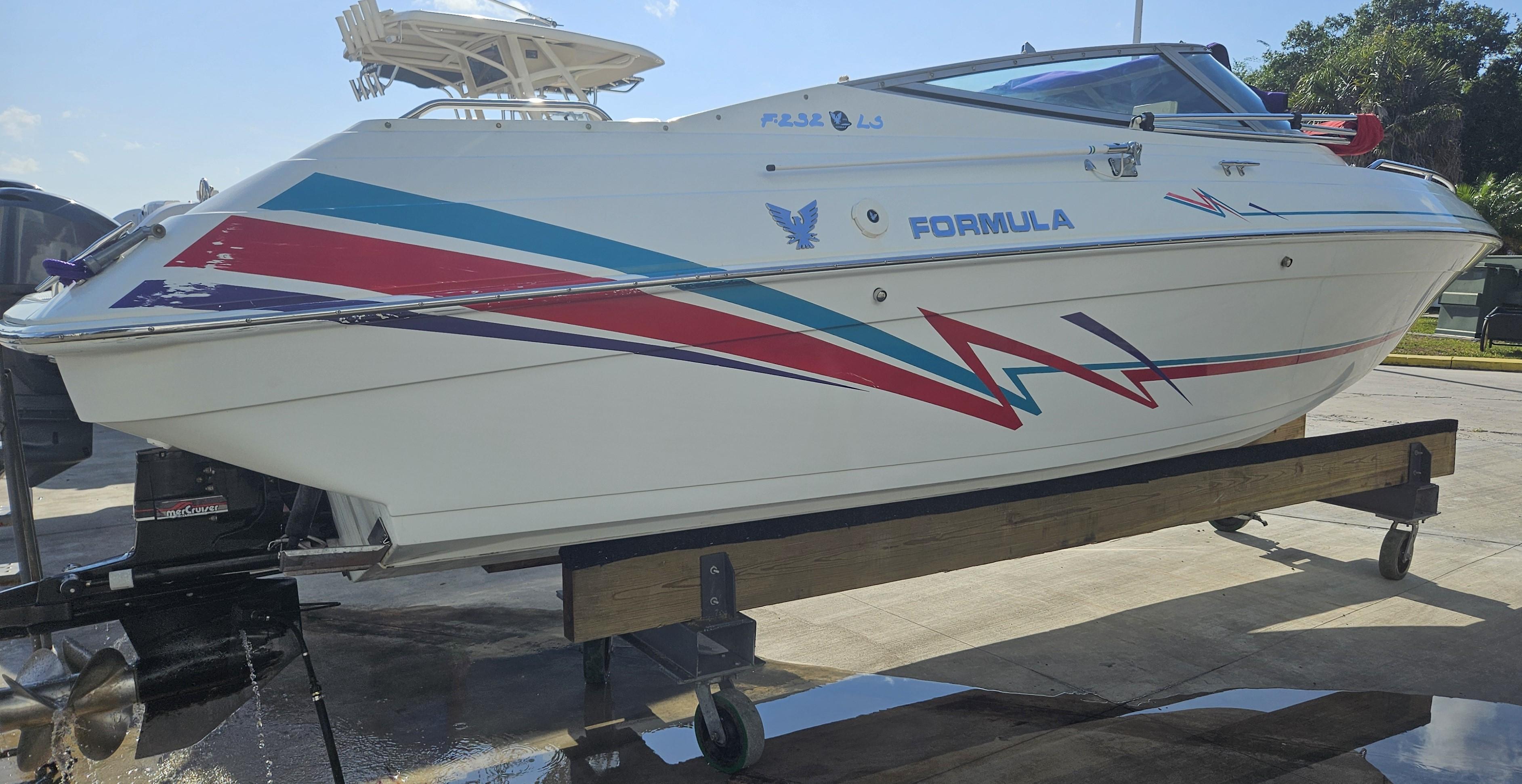 Formula Ski And Wakeboard F 232 Ls boats for sale | YachtWorld