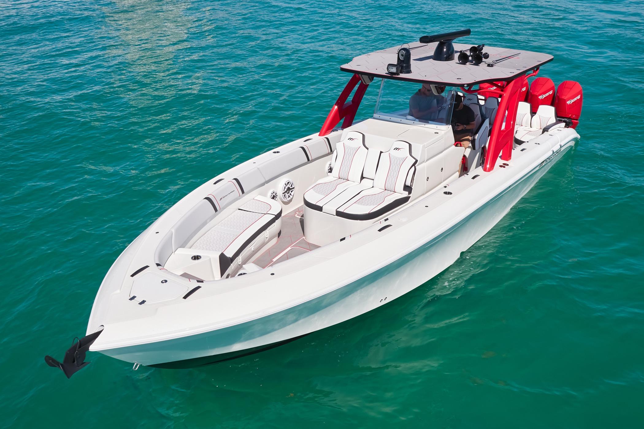 2025 Midnight Express 37' Open Centre Console for sale - YachtWorld