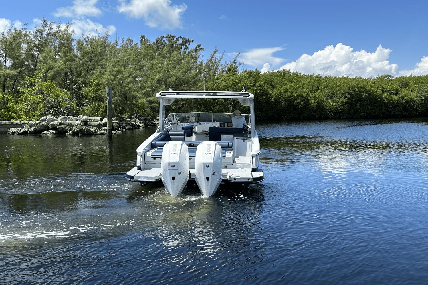 2024 Aviara AV32 Outboard Runabout for sale - YachtWorld