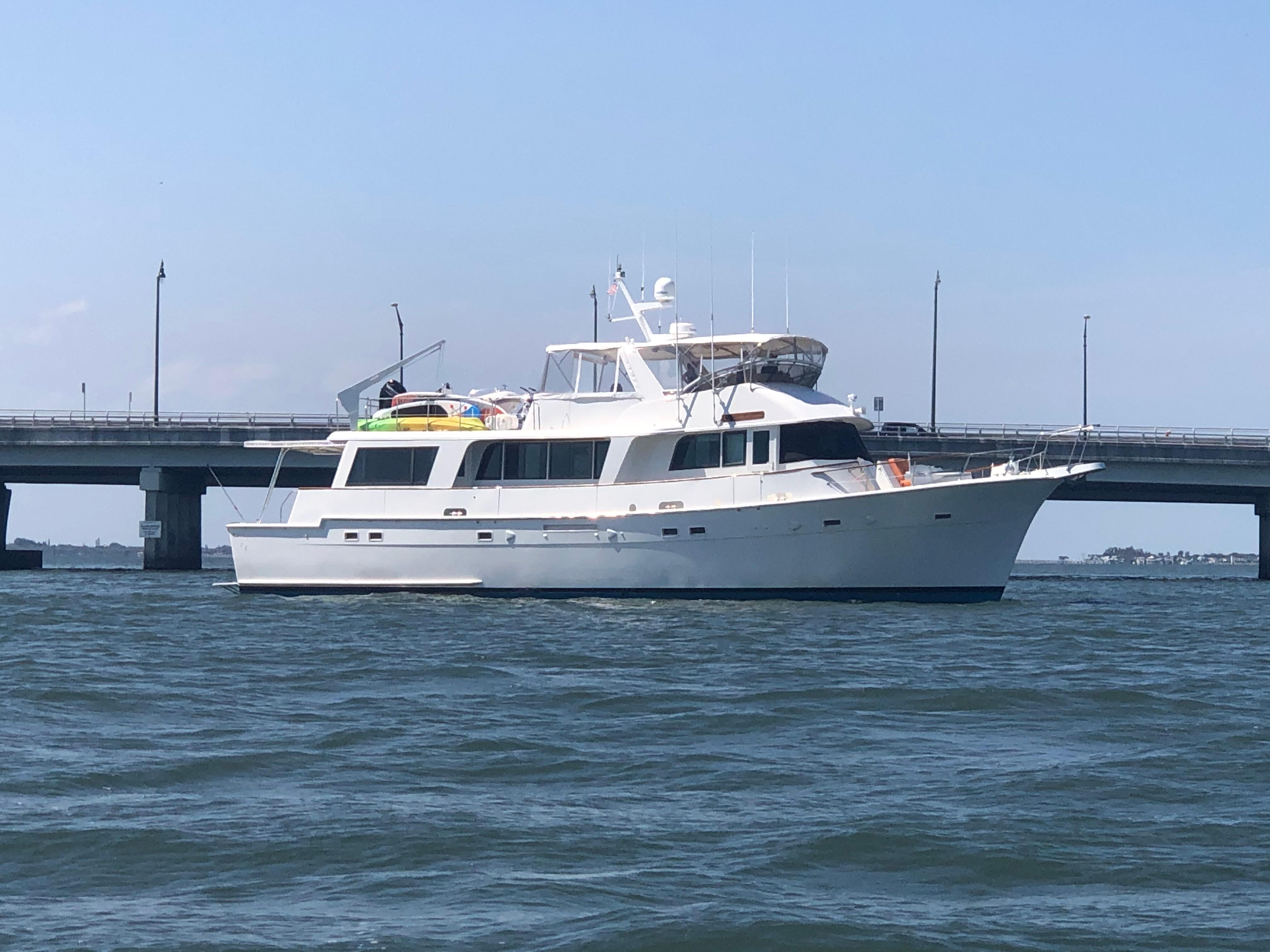 1986 Hatteras 70 LRC Motor Yacht for sale - YachtWorld