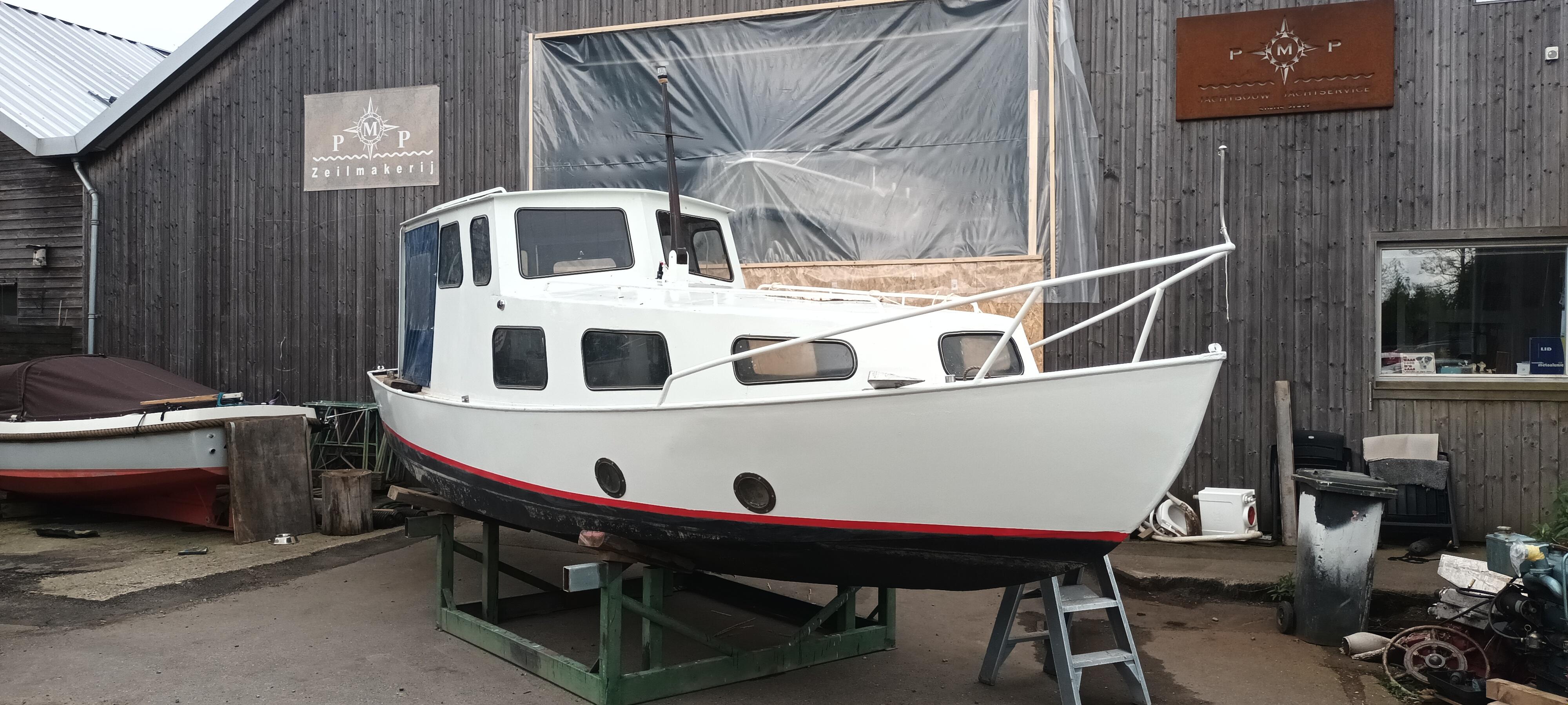 Occasion 1965 Custom Cruiser kajuitboot | YachtFocus