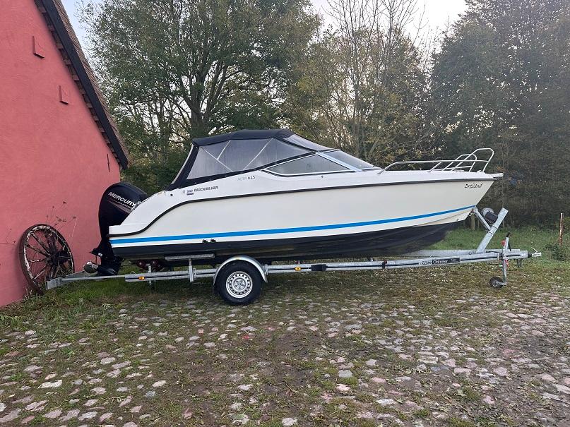 Quicksilver 645 Cabin 6m 2014, Sportboote und Speedboote - Mecklenburg ...